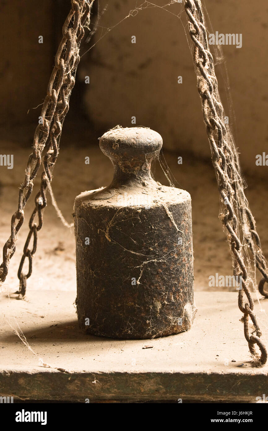 Steel scales hi-res stock photography and images - Alamy