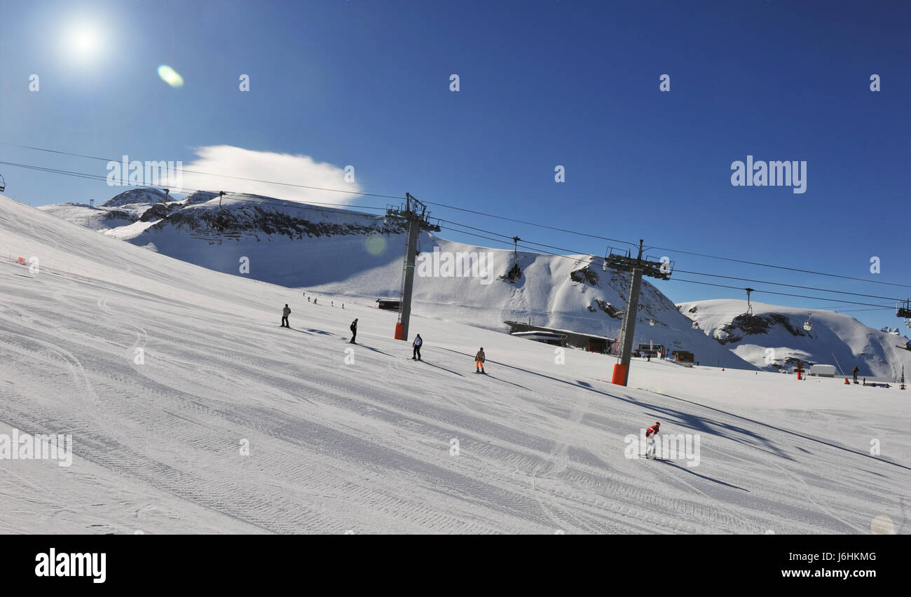 winter snow coke cocaine material drug anaesthetic addictive drug ski ...