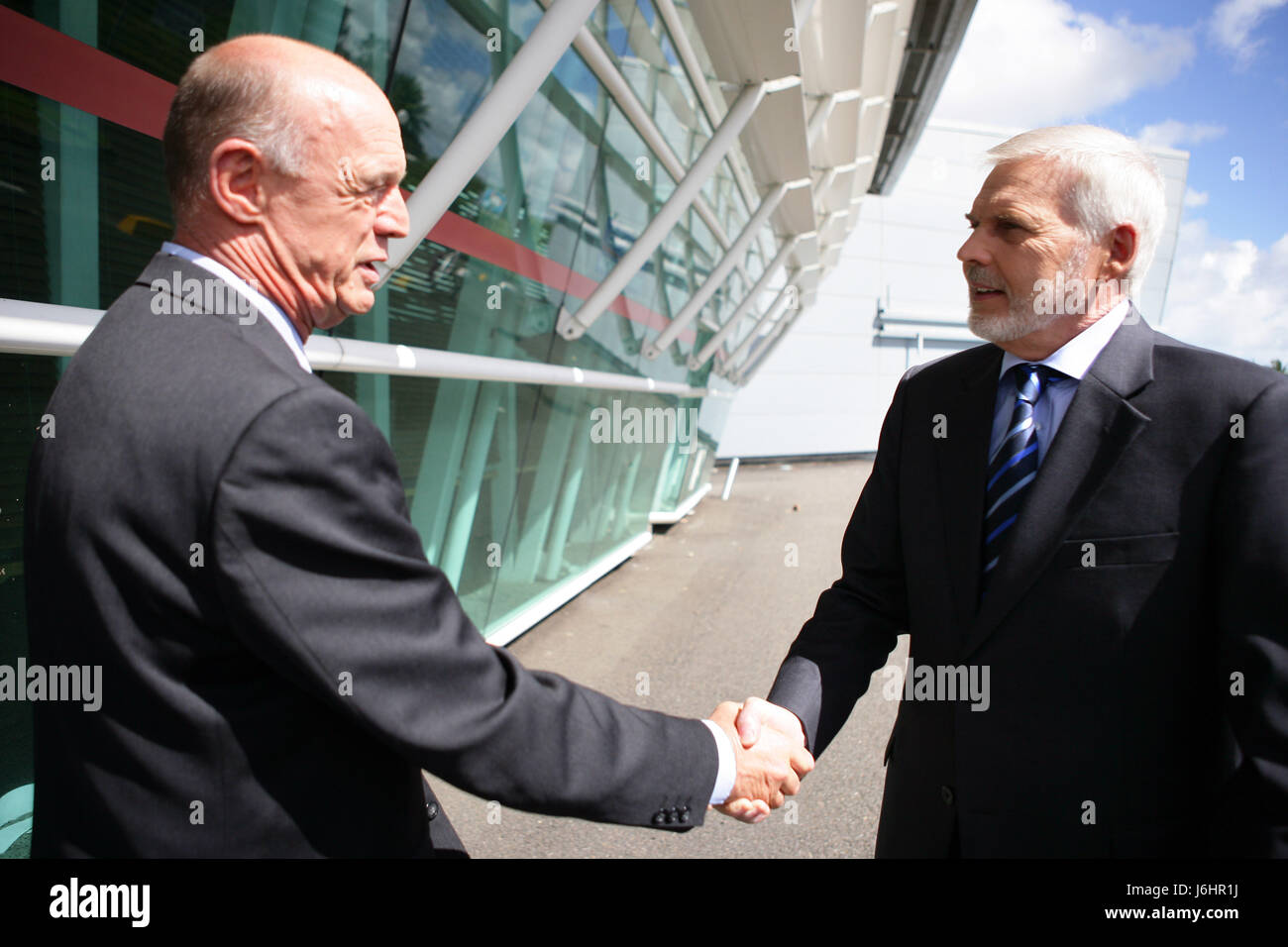 profile hand hands handshake look glancing see view looking peeking ...