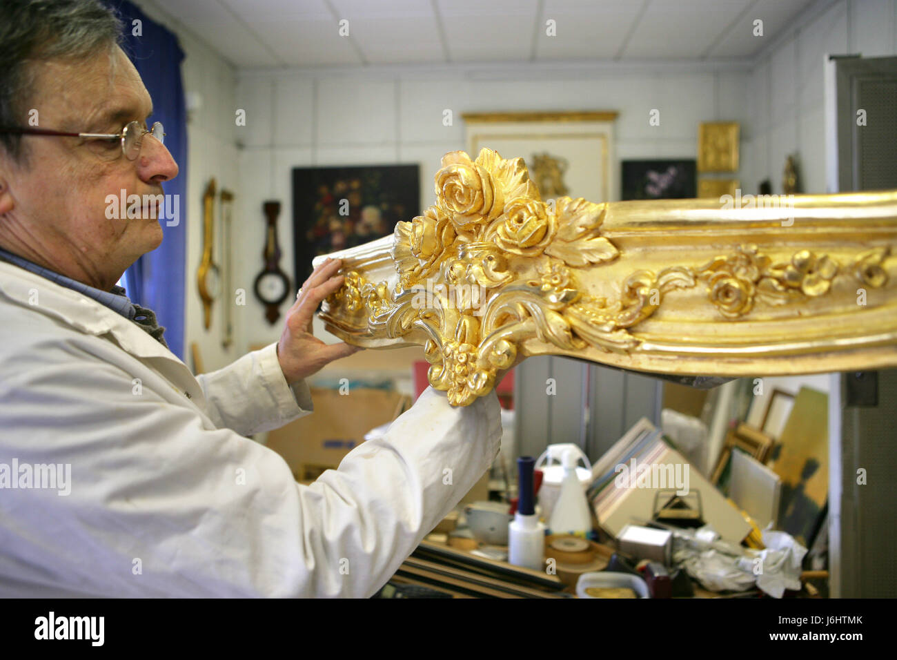 profile character professional craftsman tradesman handicraftsman ...