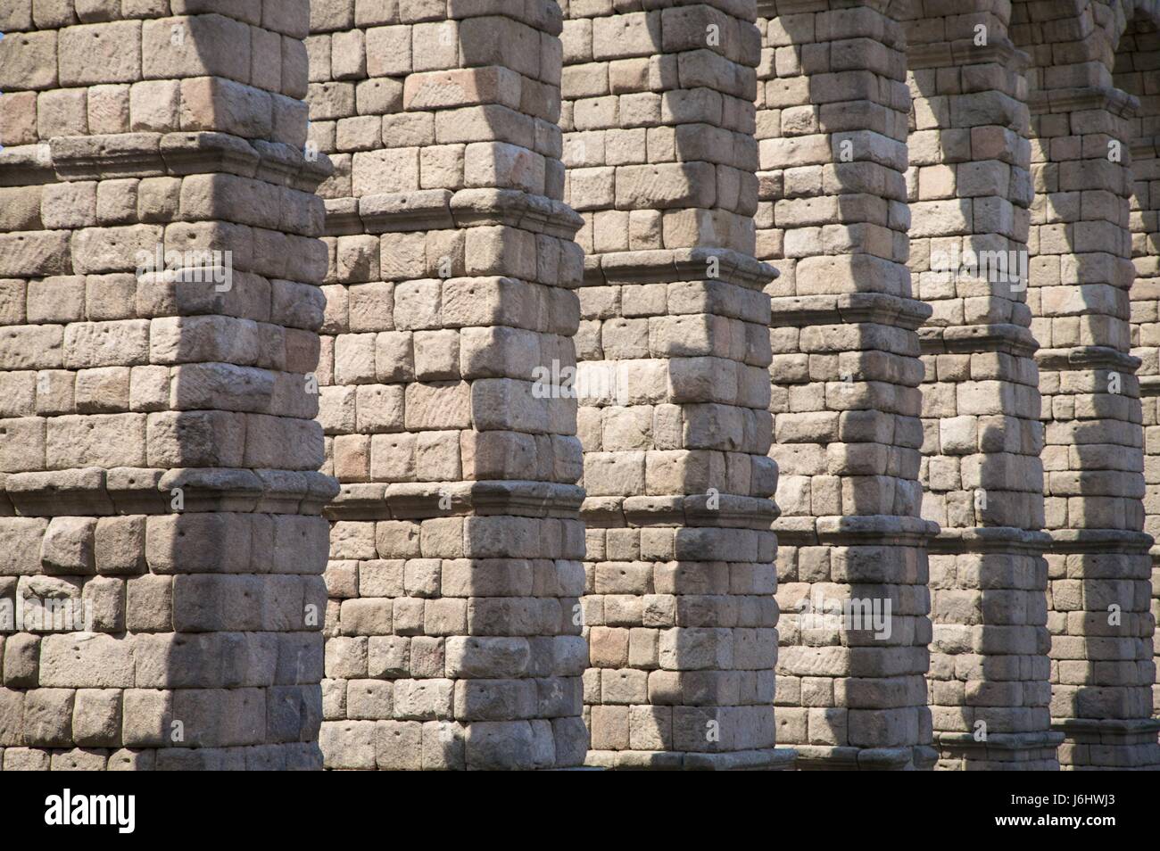 monument bridge arch spain aqueduct conduit landscape scenery ...