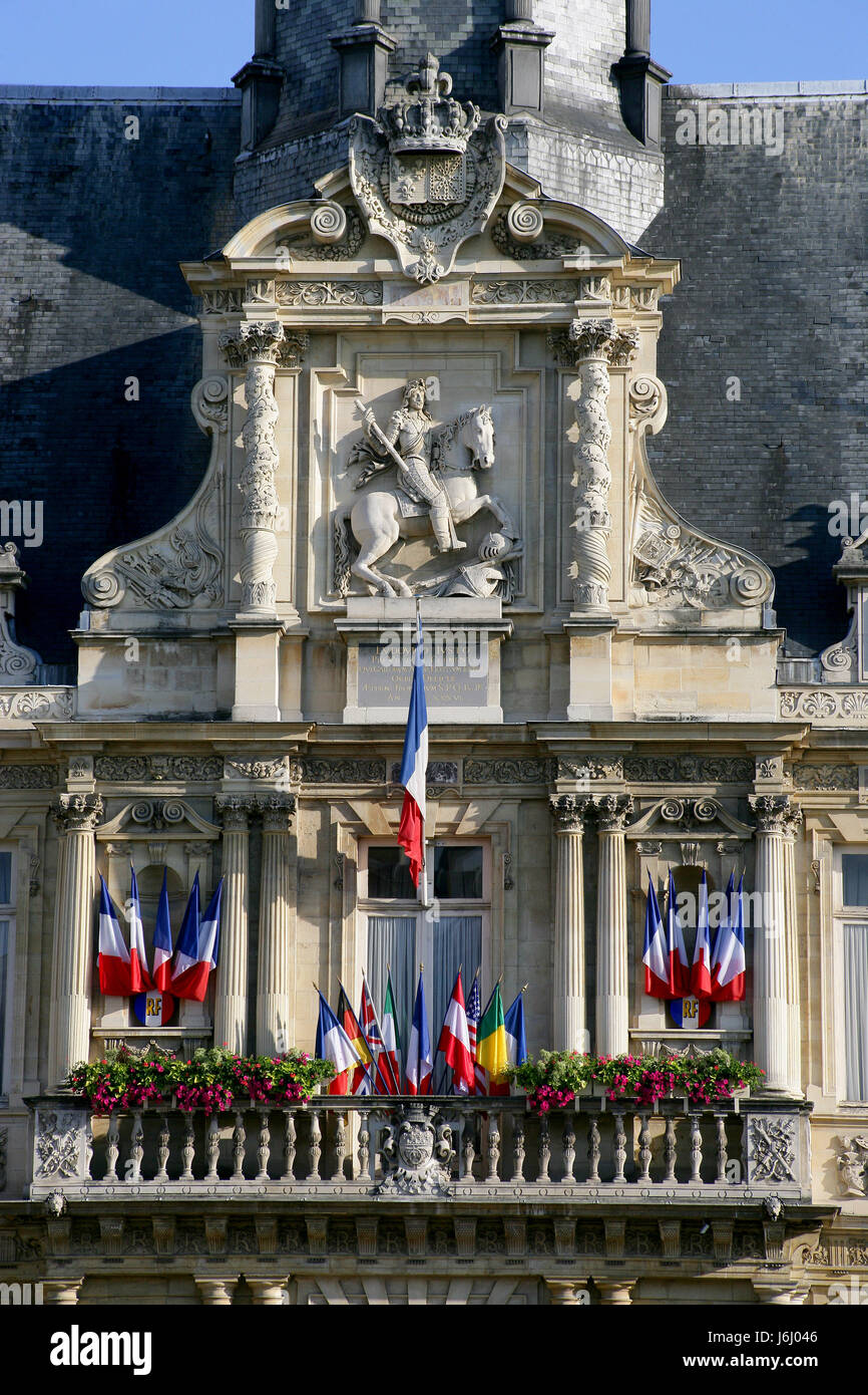 city town sculpture town hall flag facade flags downtown roofing de ...