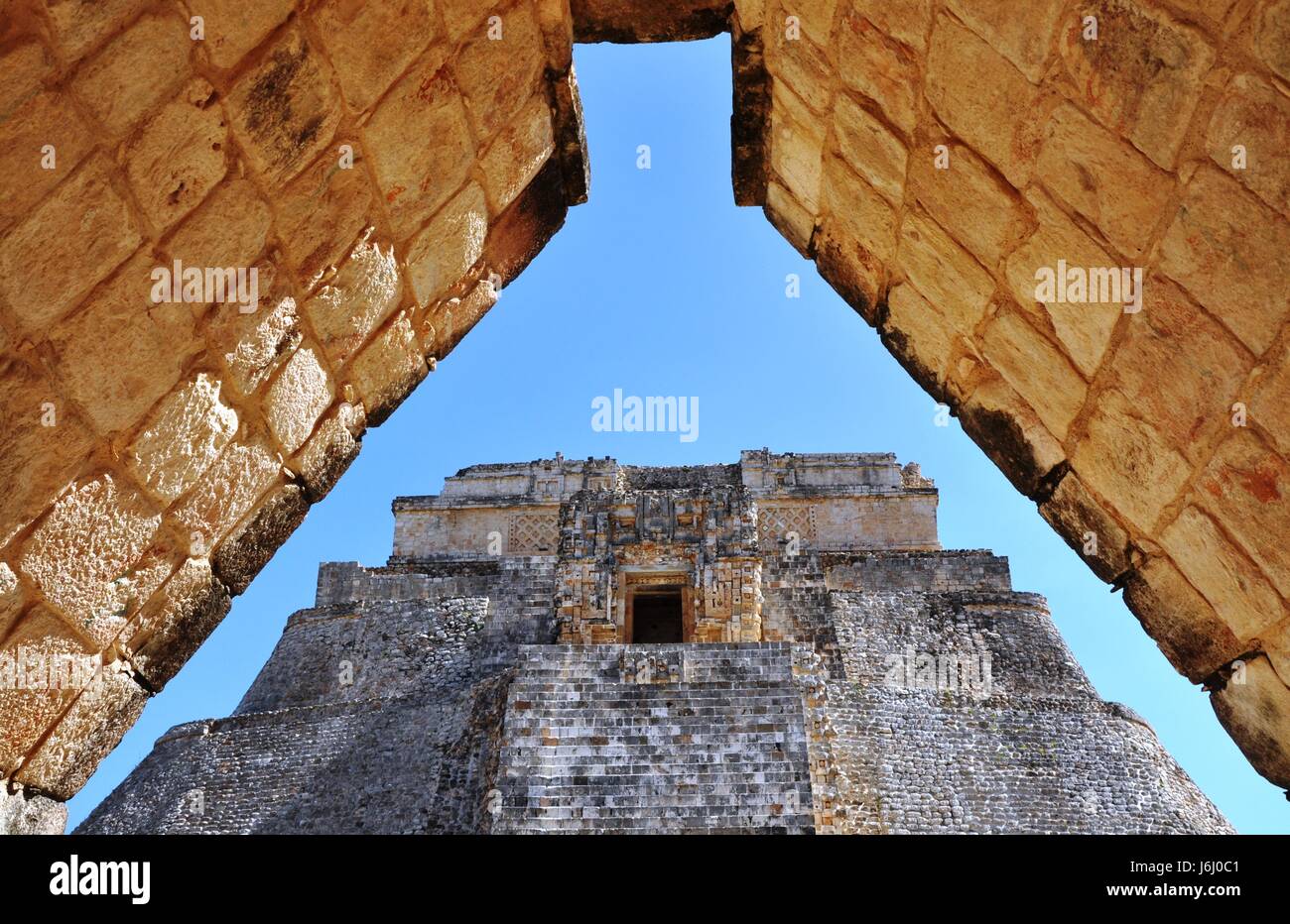 temple pyramid cult mexico maya temple stone pyramid cult party ...