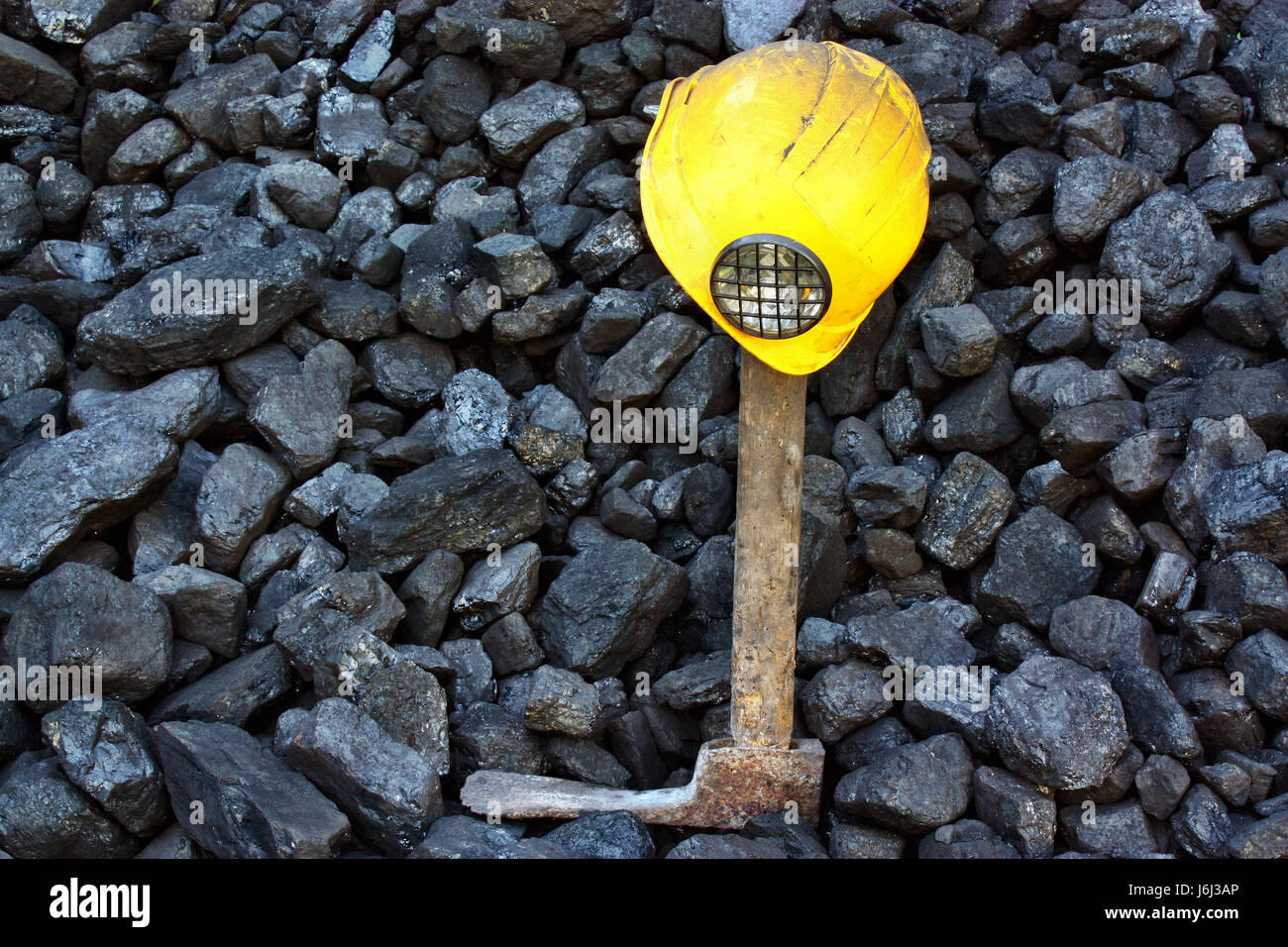 Pickaxe mining helmet in hi-res stock photography and images - Alamy