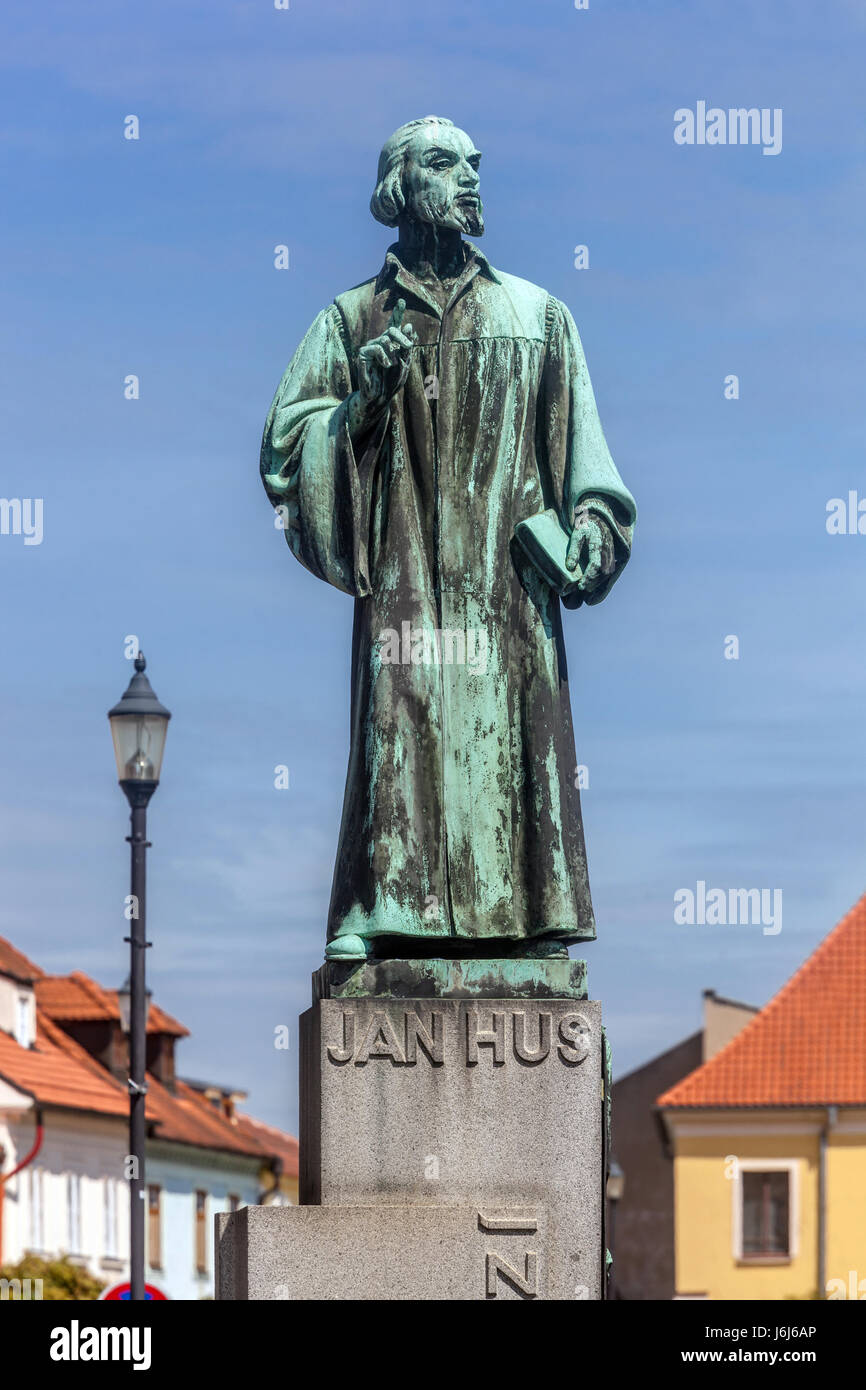 Master Jan Hus Memorial, John Huss Religious Reformer, Roudnice nad ...