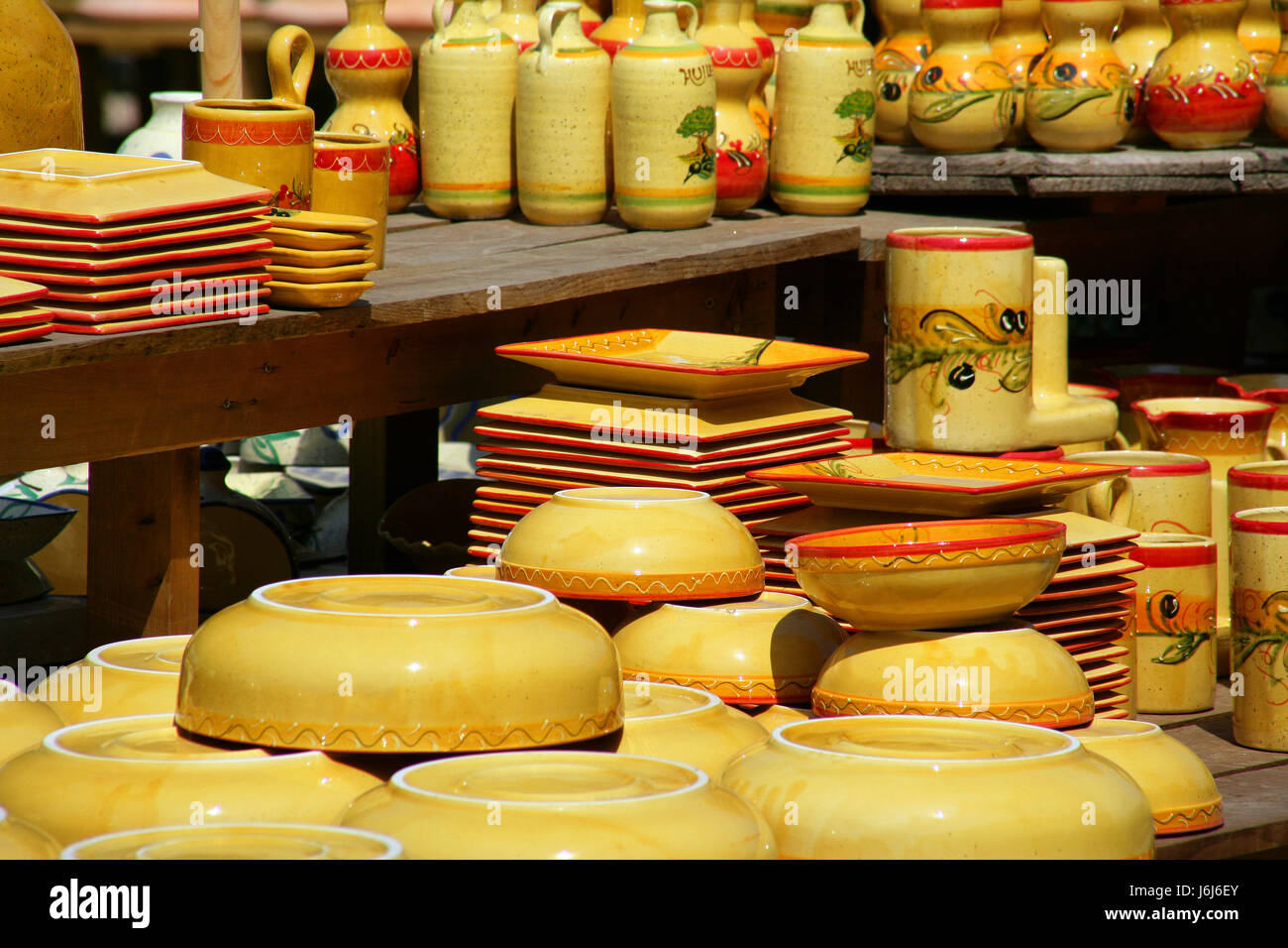 memories Provence pottery tableware retail shop shop department store ...