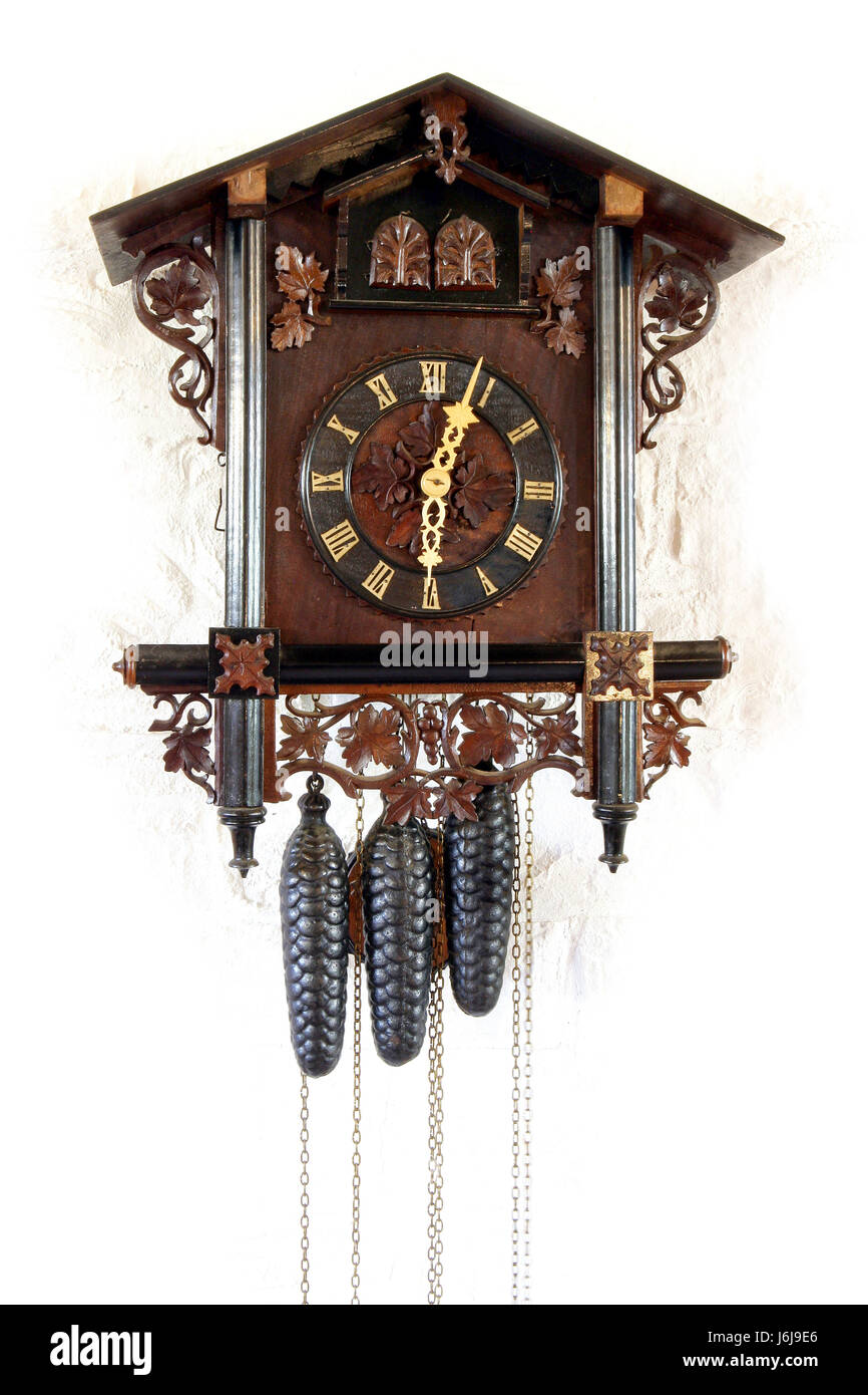 wall vertical needles old cuckoo clock to roman numerals decorative ...