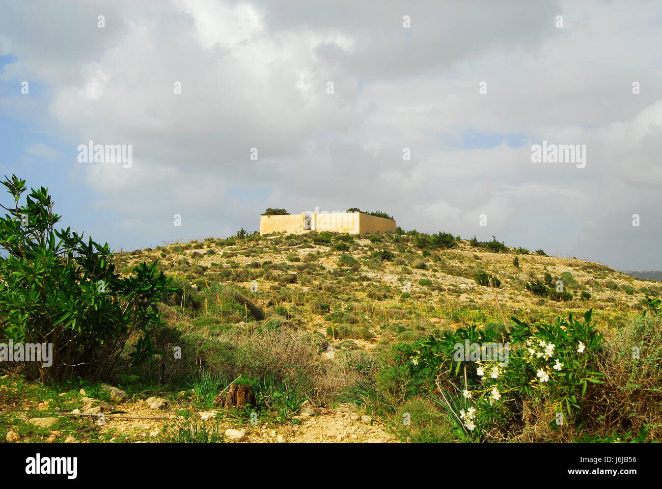 cemetery malta burial decedent nature isle island cross wall cemetery ...