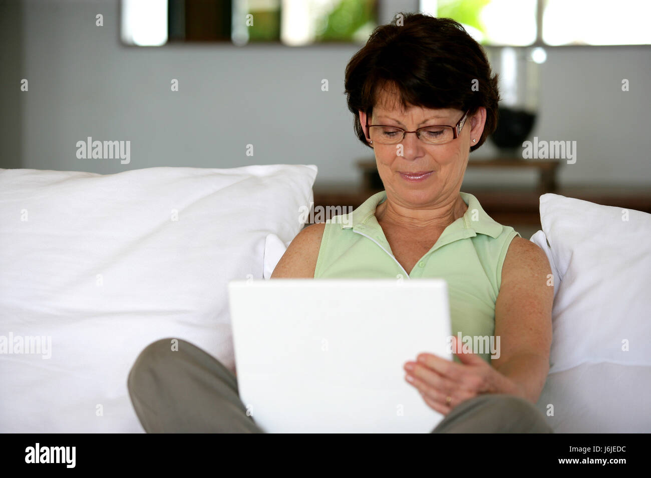 relaxation relaxed front view seniors senior citizens the elderly ...