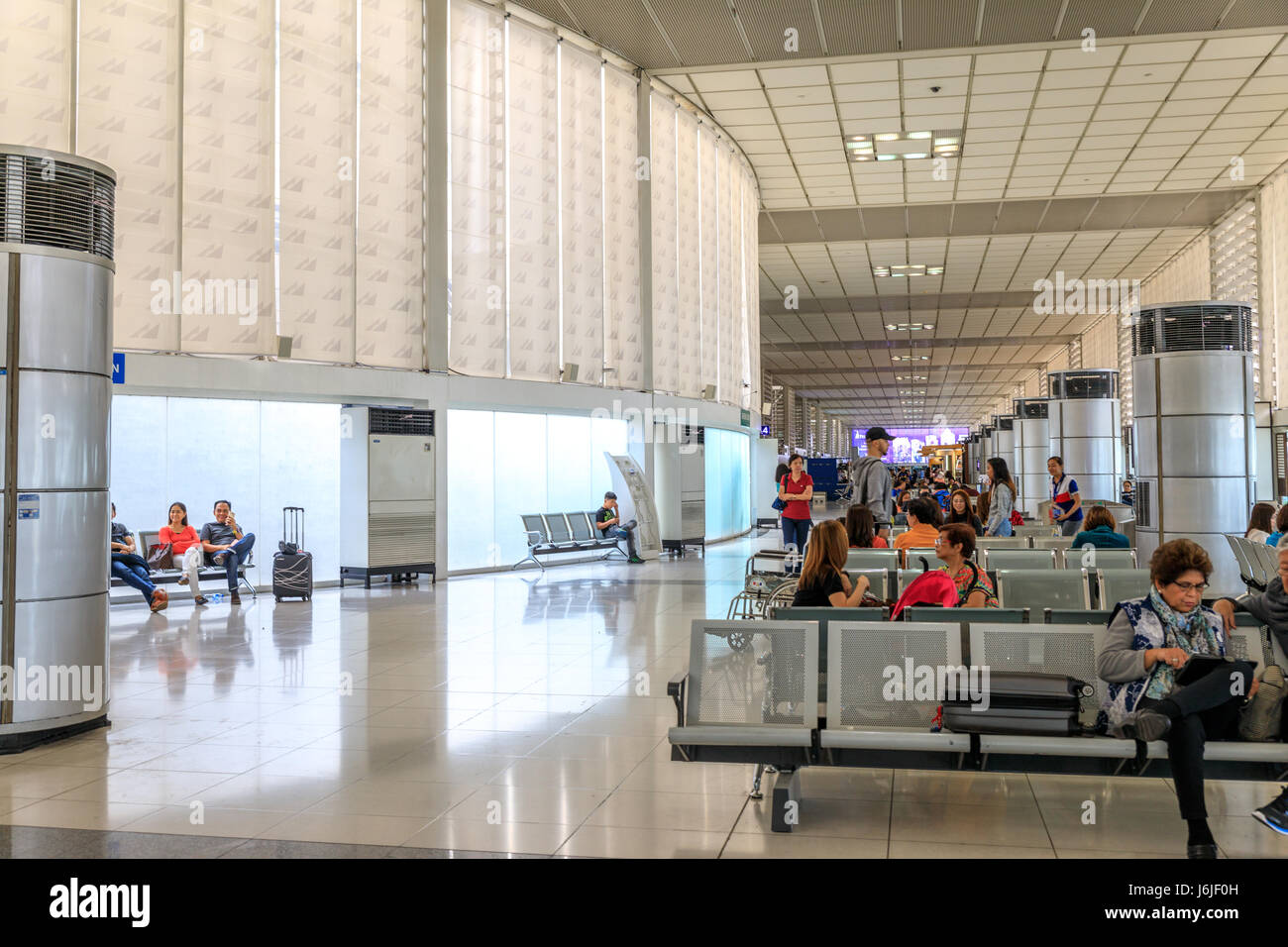 Apr 5, 2017 NAIA Airport Terminal 2, Manila, Philippines Stock Photo ...