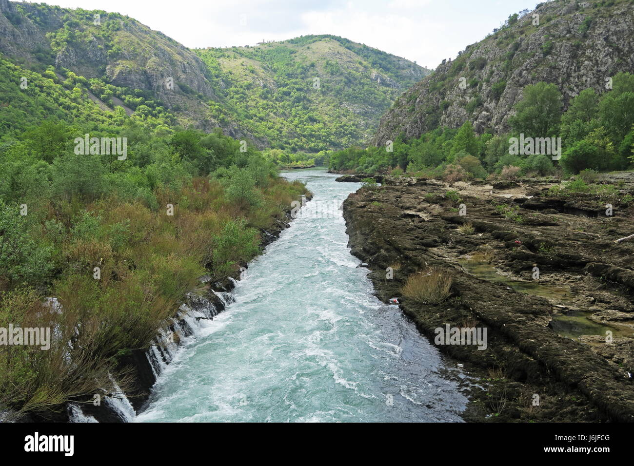 River buna hi-res stock photography and images - Alamy