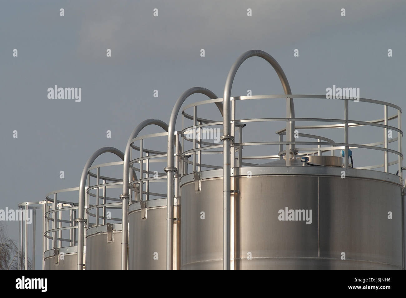 Metalltanks hi-res stock photography and images - Alamy