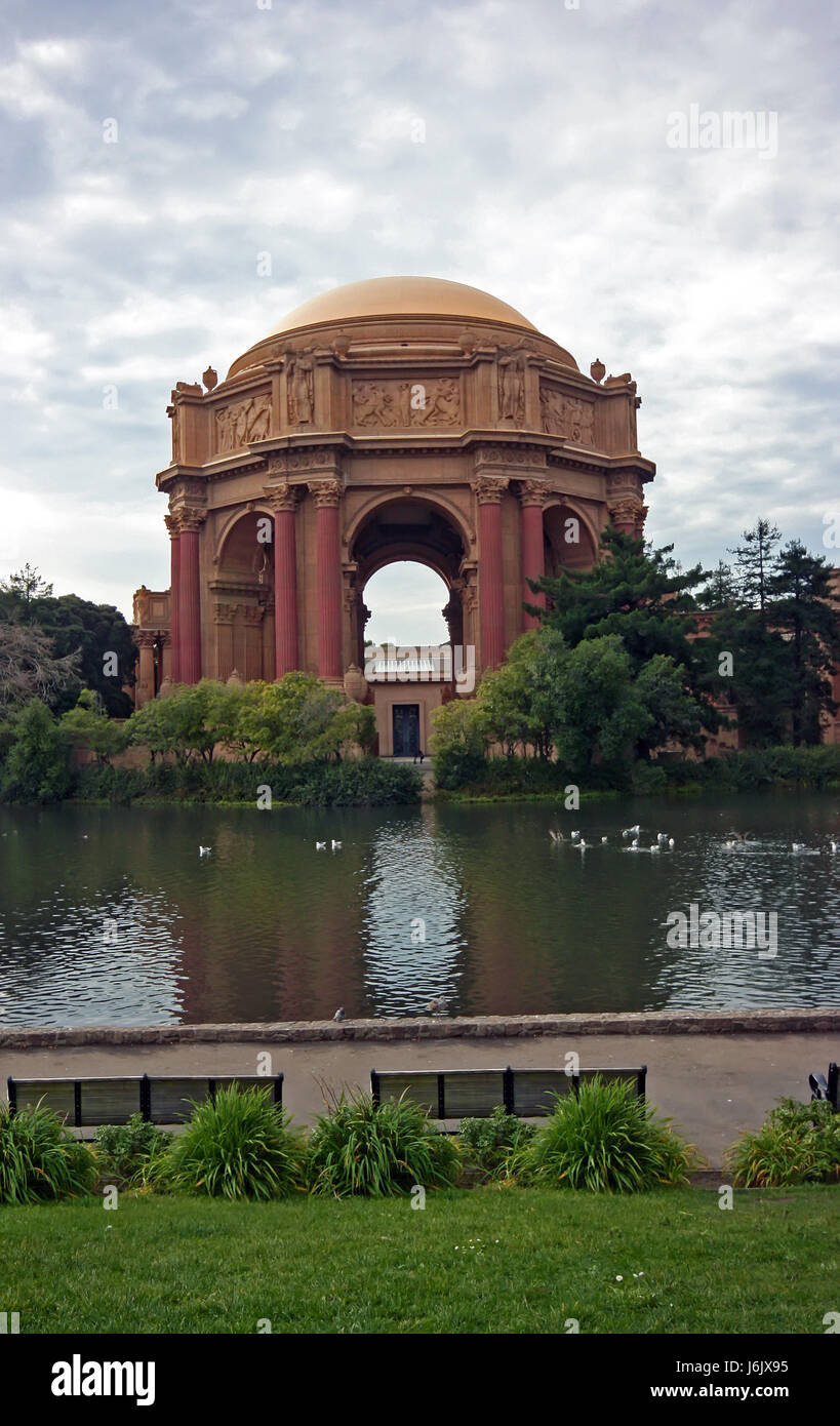 park columns fountain style of construction architecture architectural ...