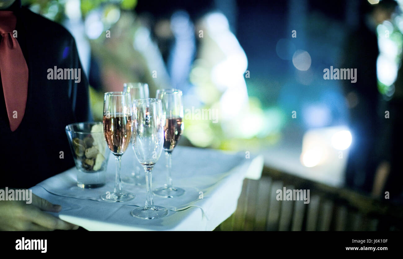 Waiter evening setting table hi-res stock photography and images - Alamy