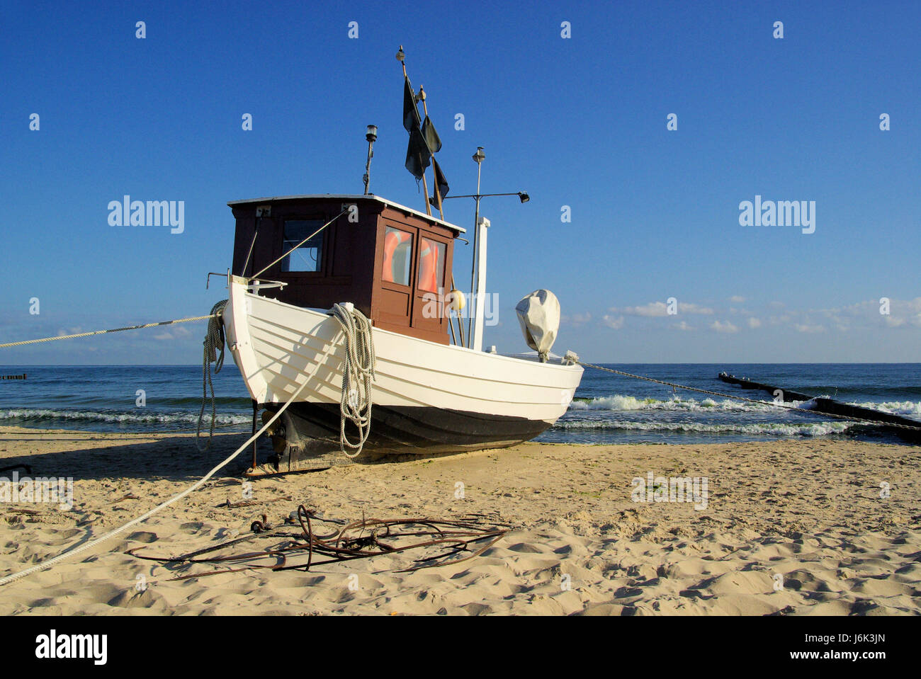 trawler on the beach - fishing cutter on the beach 01 Stock Photo - Alamy