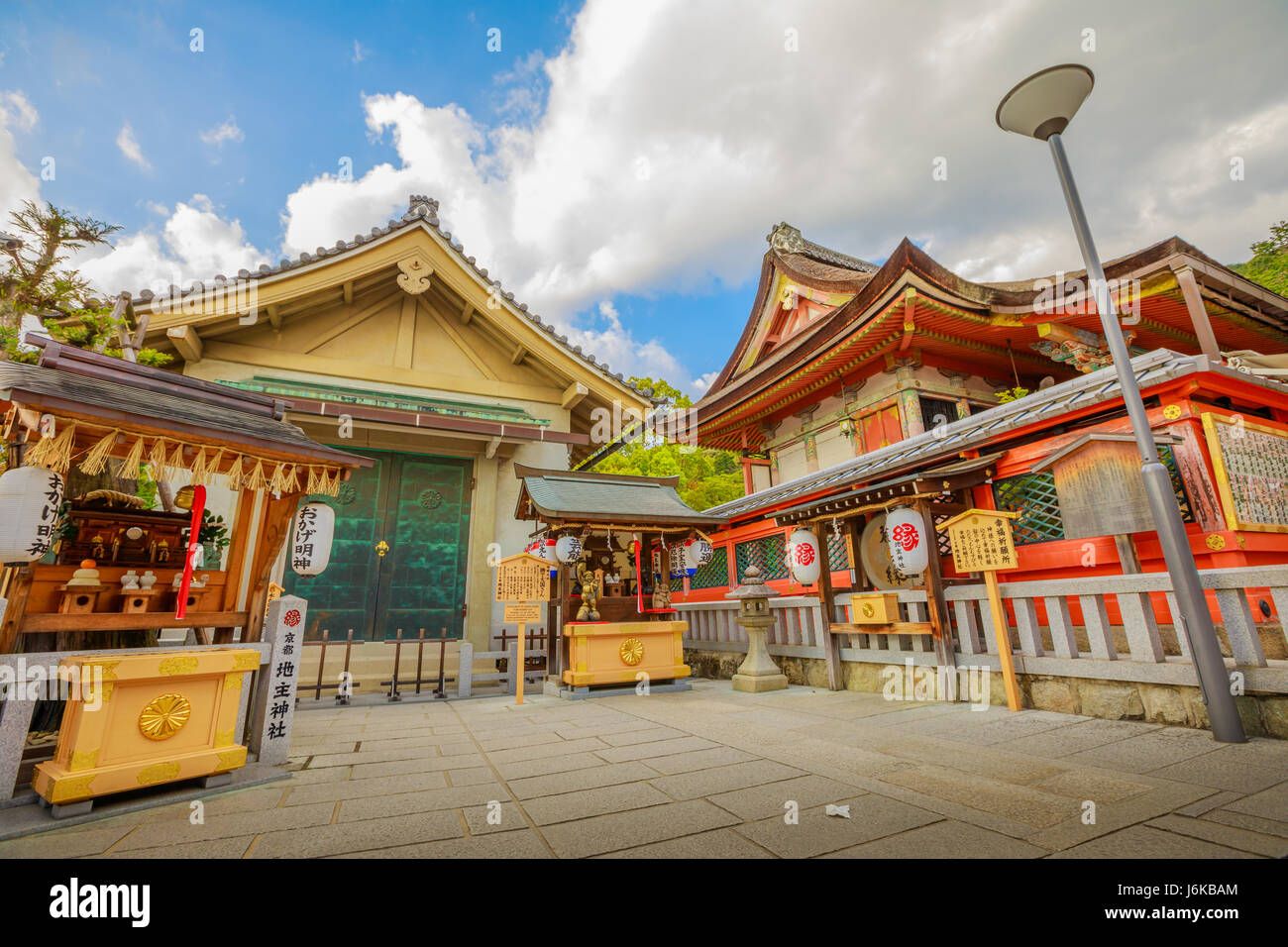 Jishu jinja kyoto hi-res stock photography and images - Alamy