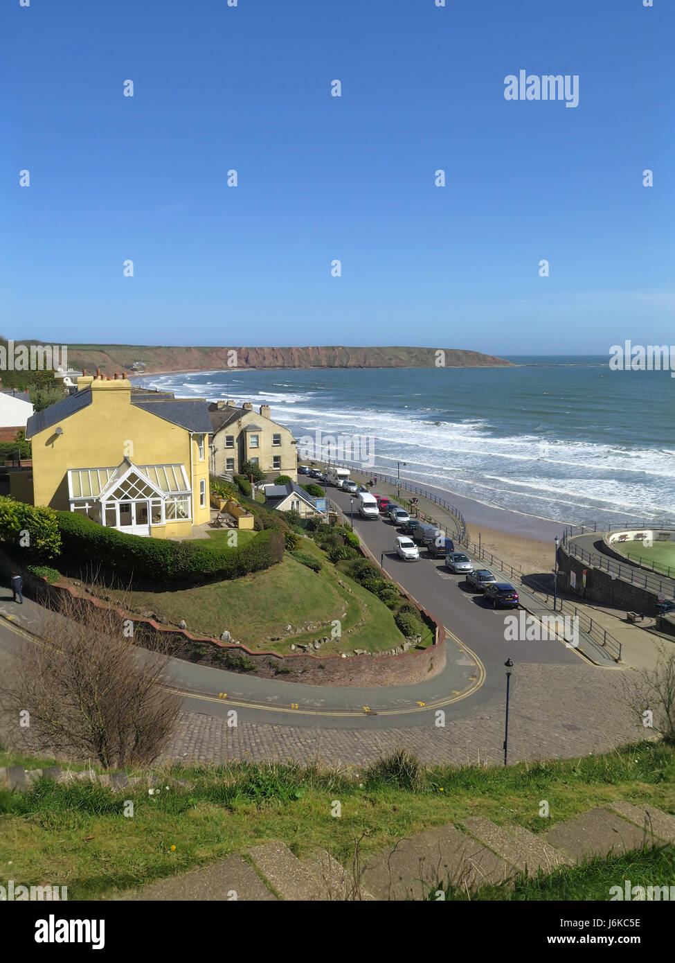 Filey sea front hi-res stock photography and images - Alamy