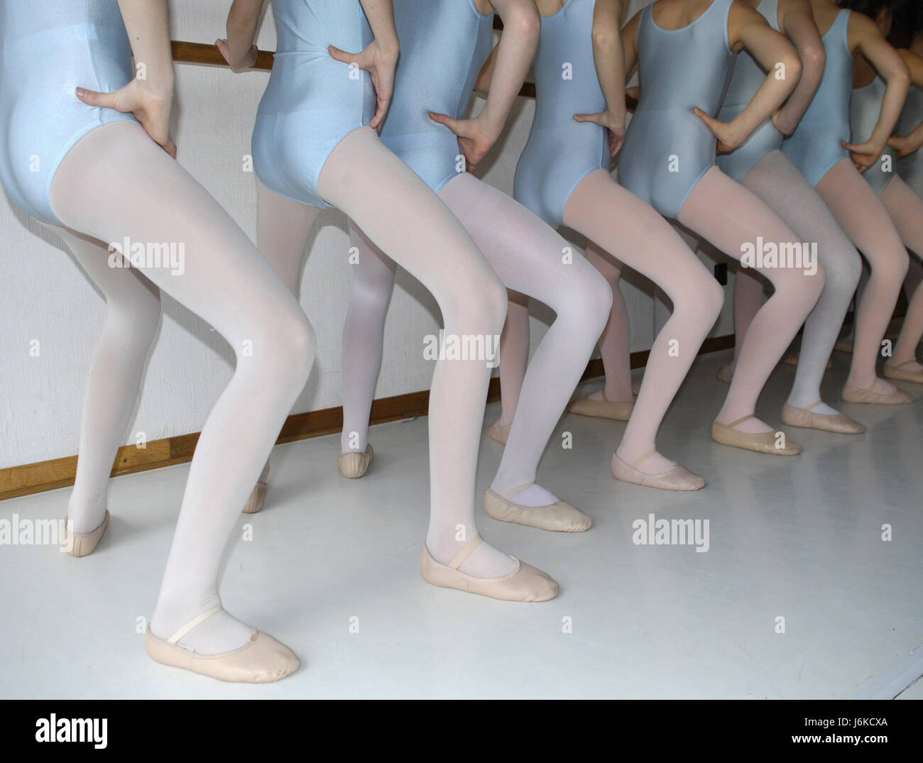 Ballettstange hi-res stock photography and images - Alamy