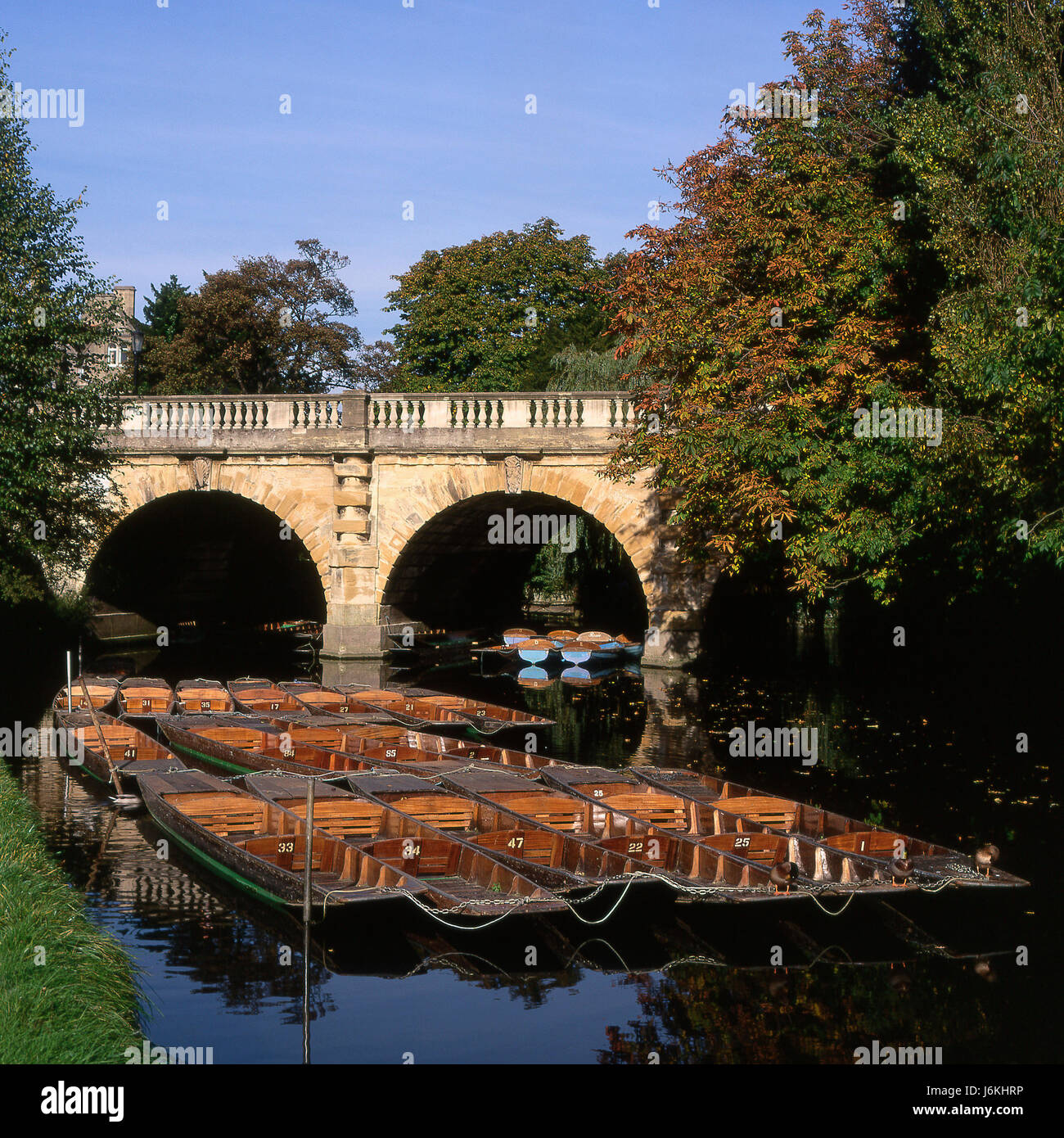 bridge england river water arch style of construction architecture ...