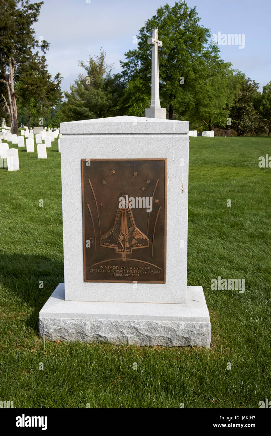 space shuttle columbia memorial at arlington cemetery Washington DC USA ...