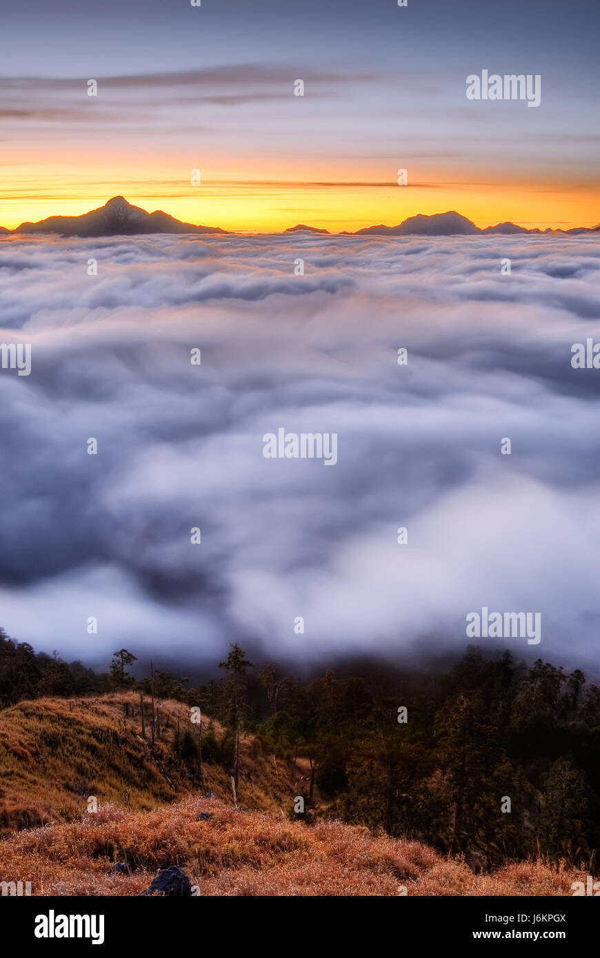 cloud sunrise outdoor silhouette top color mountain paint nature ...