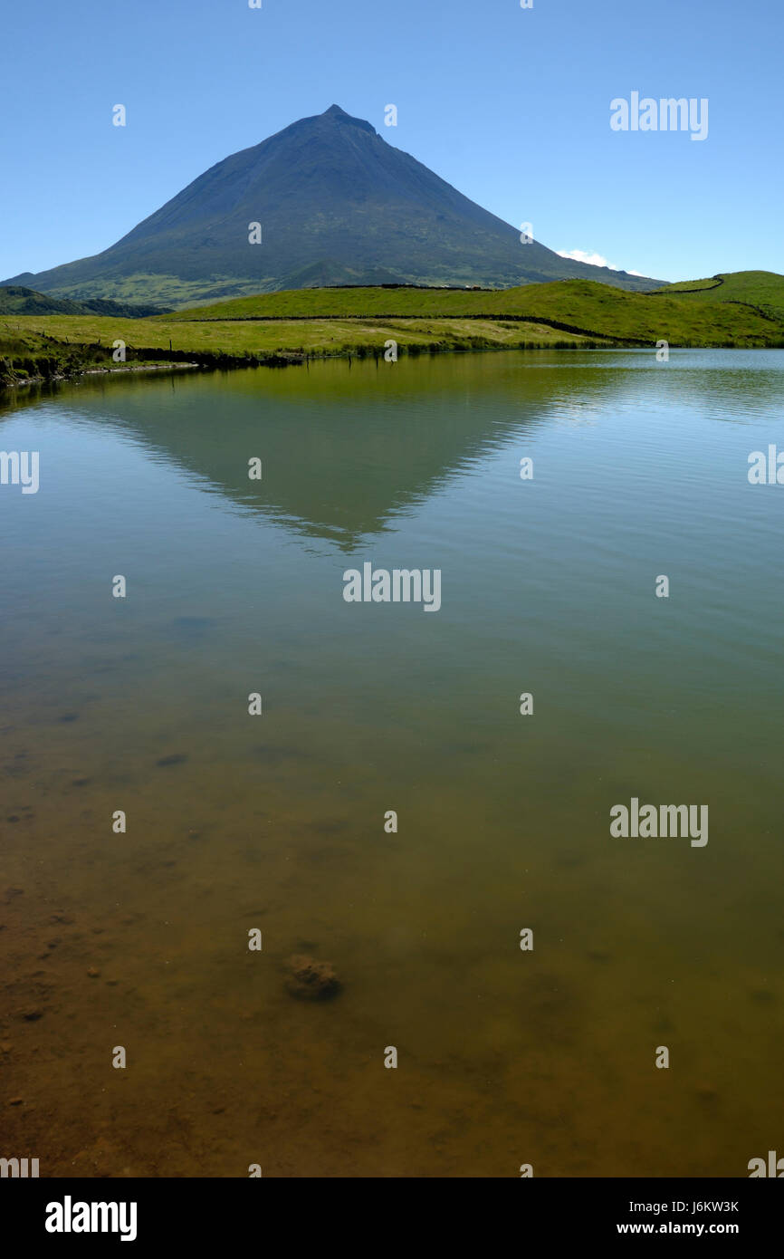 Pico alto azores hi-res stock photography and images - Alamy