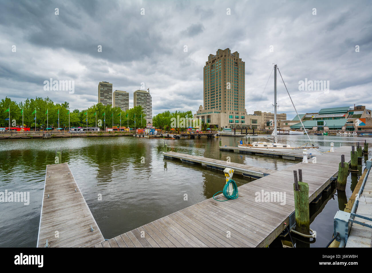 Docks and buildings at Penn's Landing, in Philadelphia, Pennsylvania ...