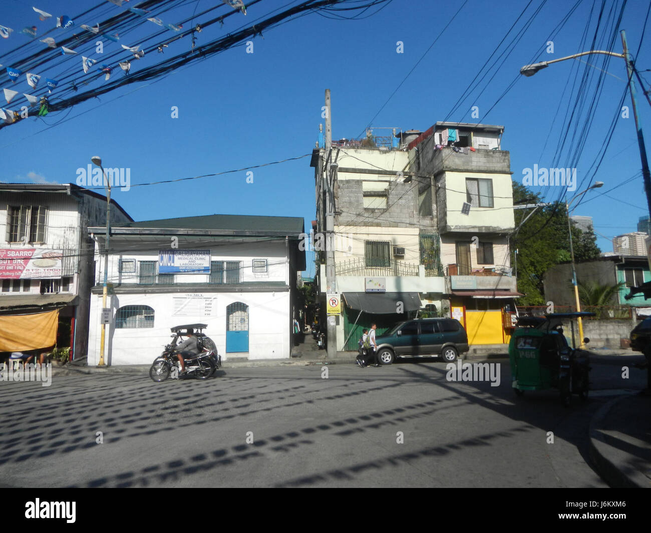 This image highlights the busy intersection of Shaw Boulevard and ...