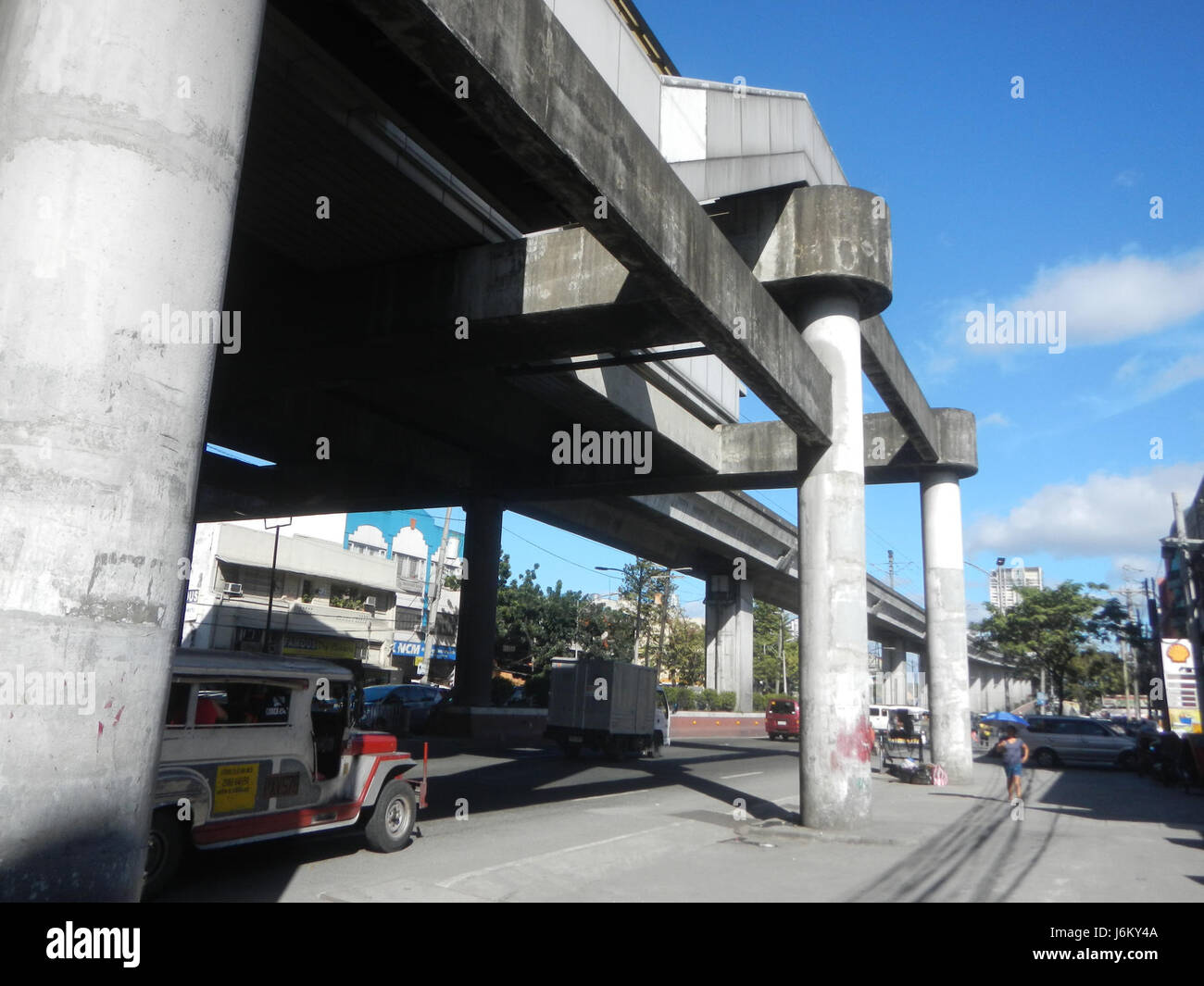 Pureza LRT Station, located along Magsaysay Boulevard in Santa Mesa ...
