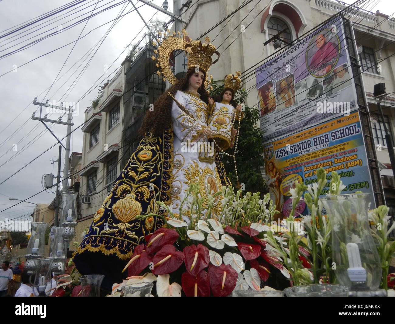 This event refers to the Dapit Processions held in 2016 in Malolos ...