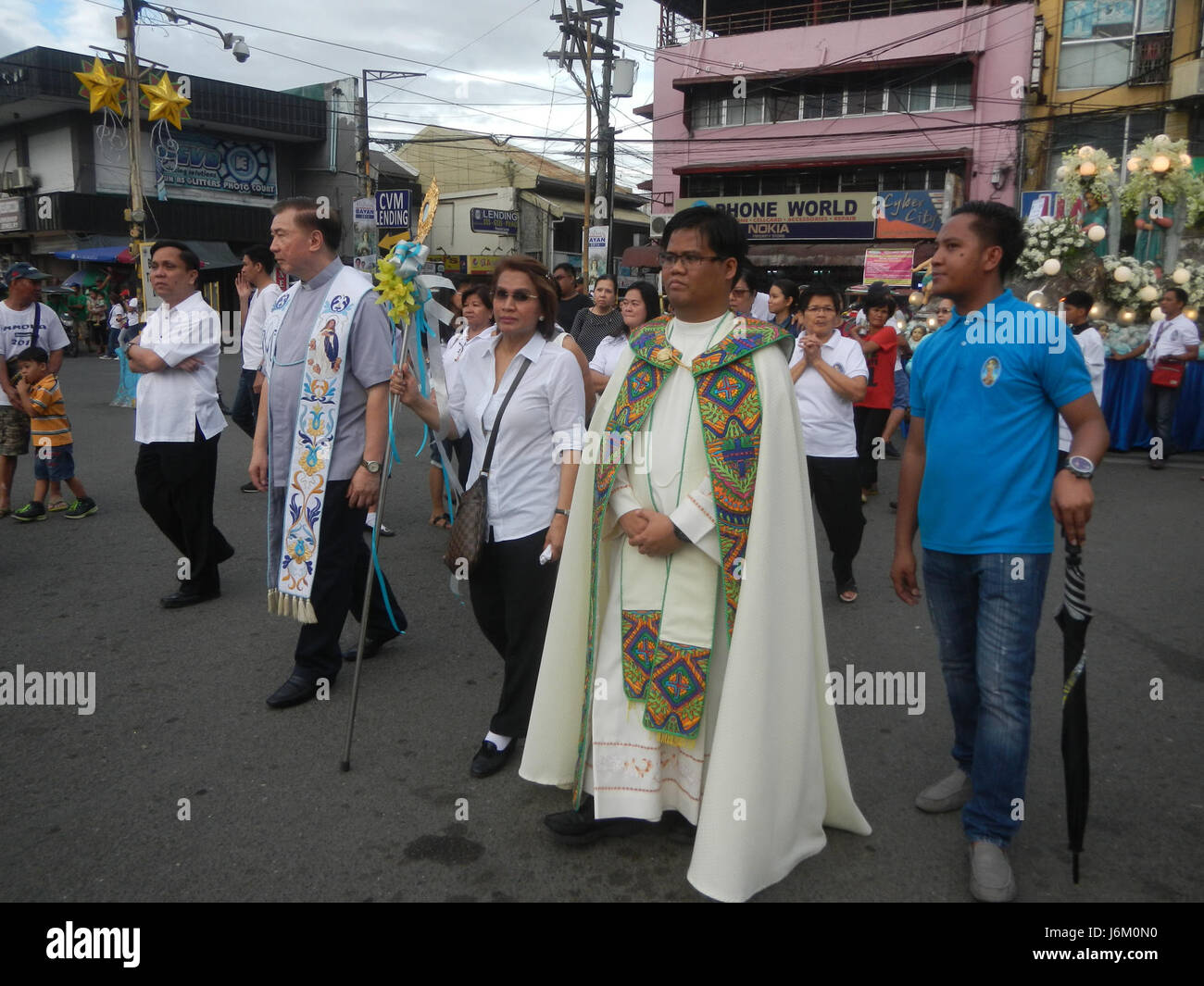 09207 Dapit Processions December 7 Pistang Bayan 2016 Malolos Cathedral ...