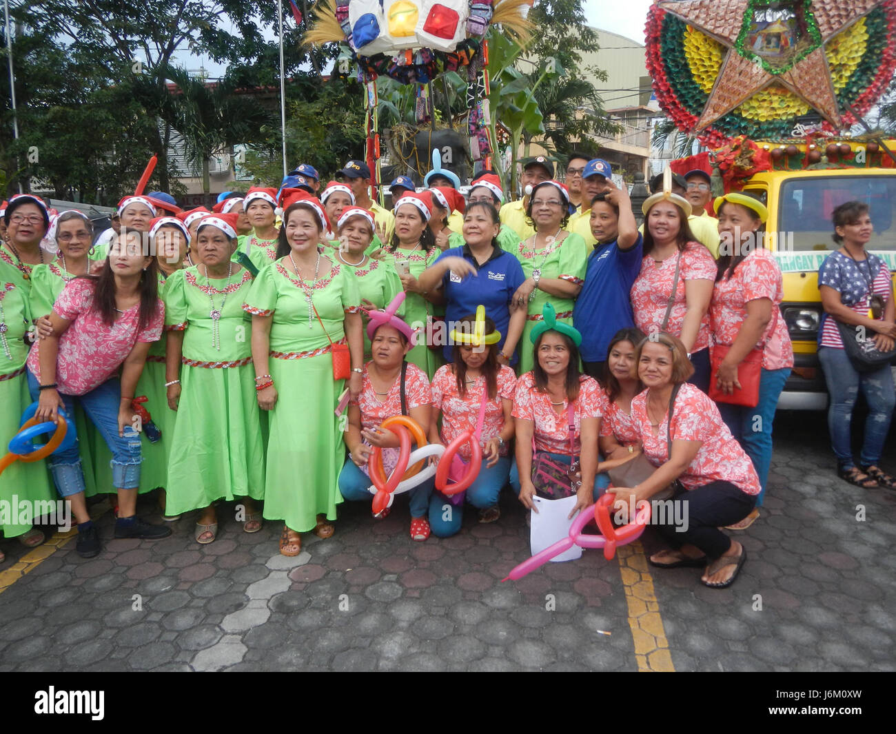 The 2016 Parol Festival in Malolos City, Pampanga, featured vibrant ...