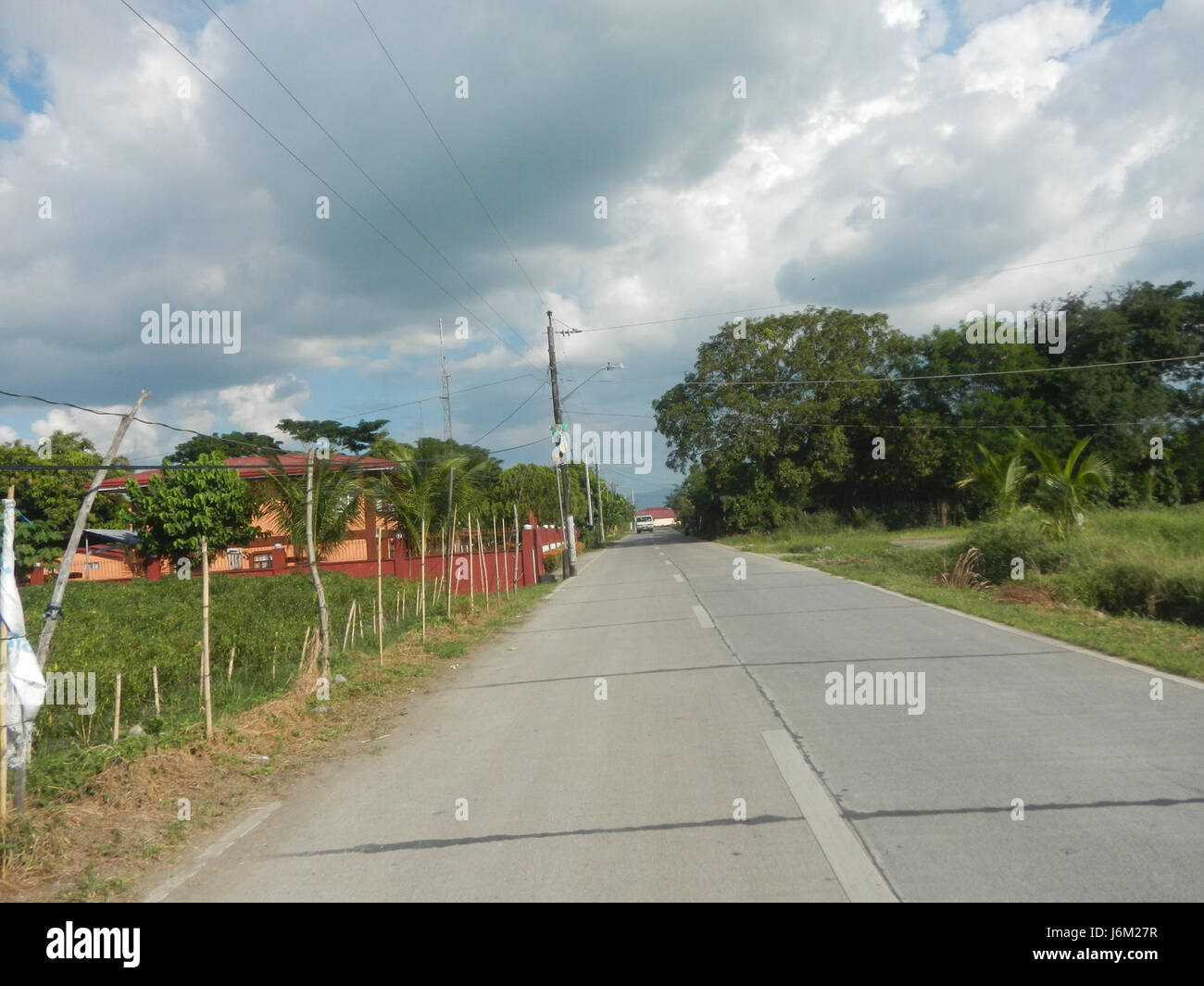 This image shows the agricultural landscape in Salapungan, Candaba ...