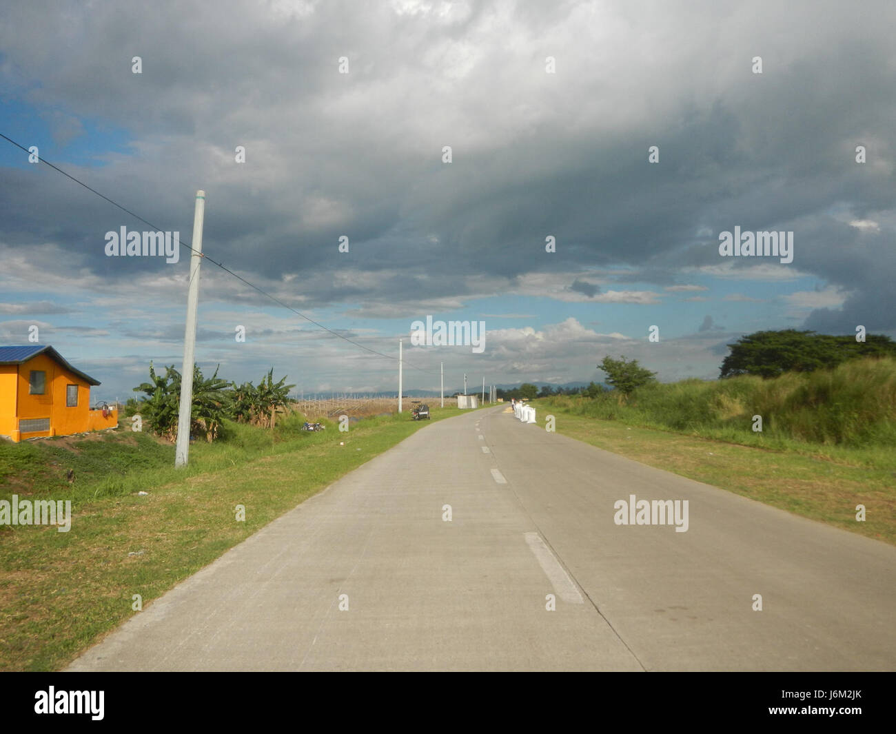 This photograph shows the scenic paddy fields of Salapungan, Magumbali ...