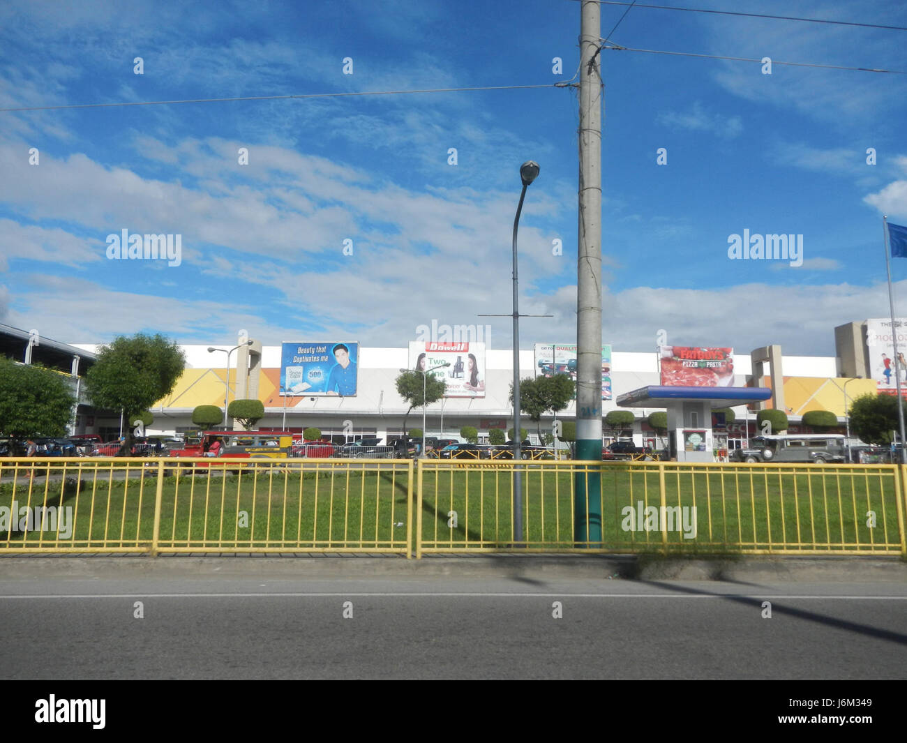 0748 Ibayo Poblacion Nagbalon Marilao Bulacan Road 17 Stock Photo - Alamy