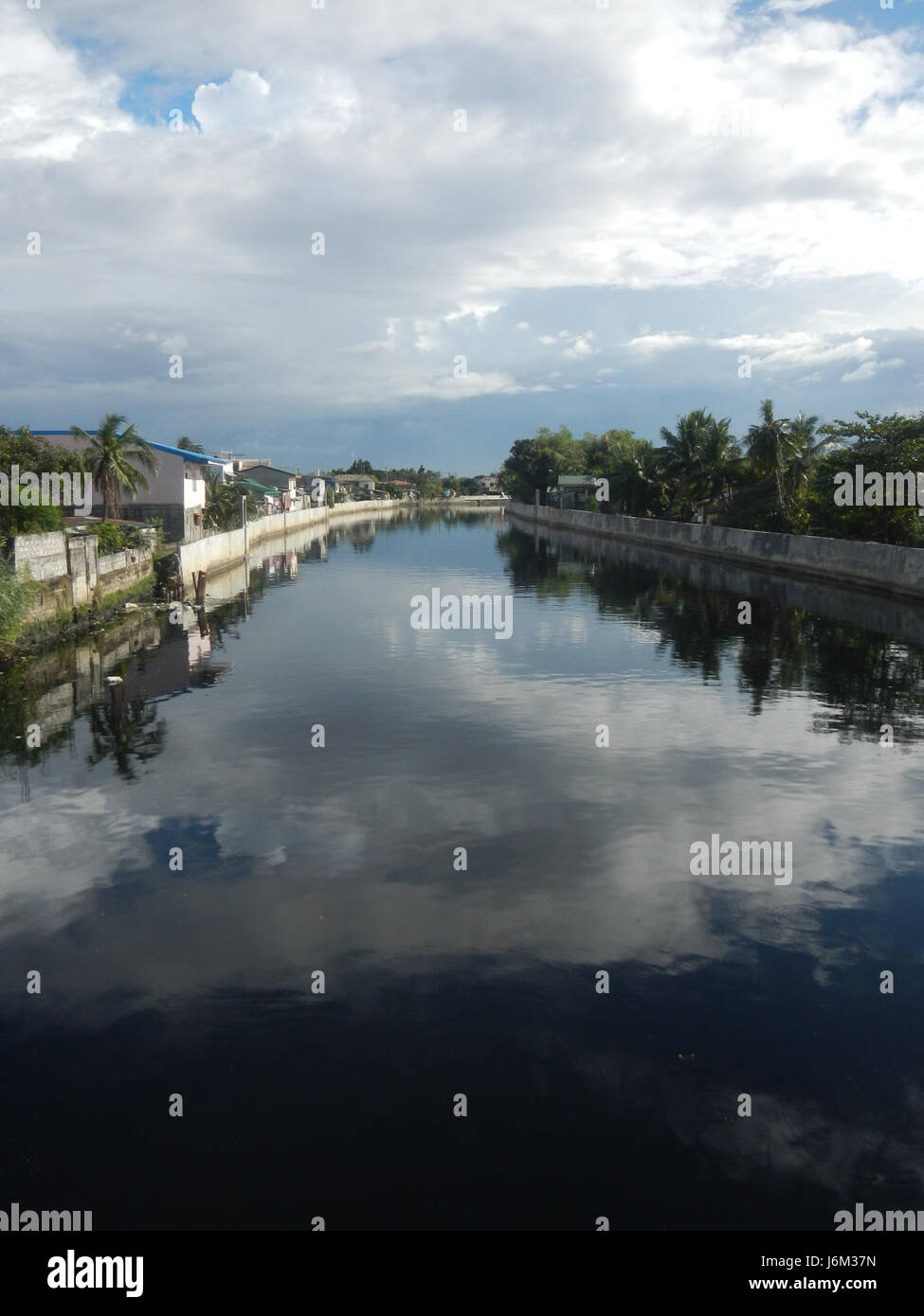 The Battle of Marilao River Bridge in Bulacan, which took place in 1945 ...