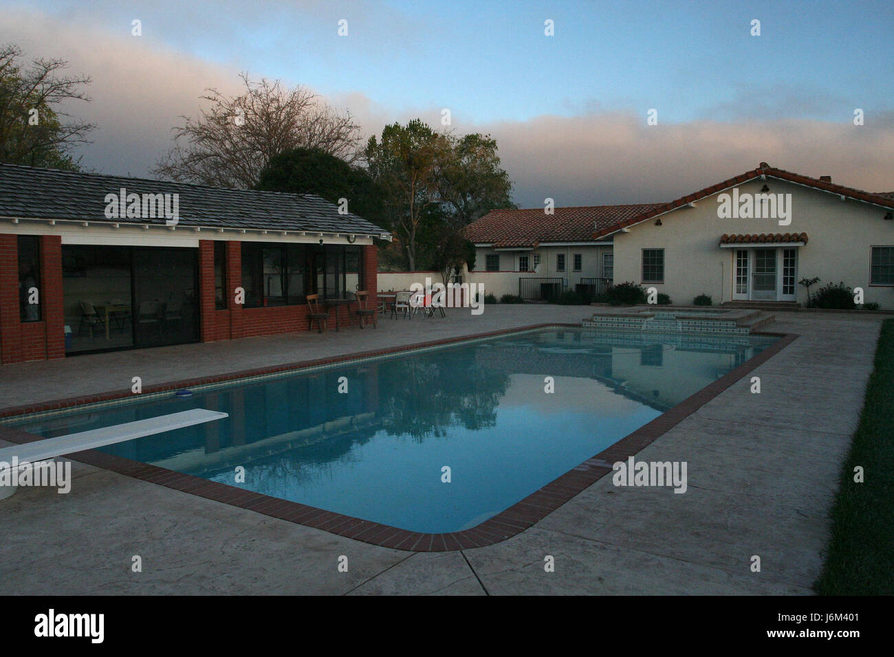 Ranch house art hi-res stock photography and images - Alamy