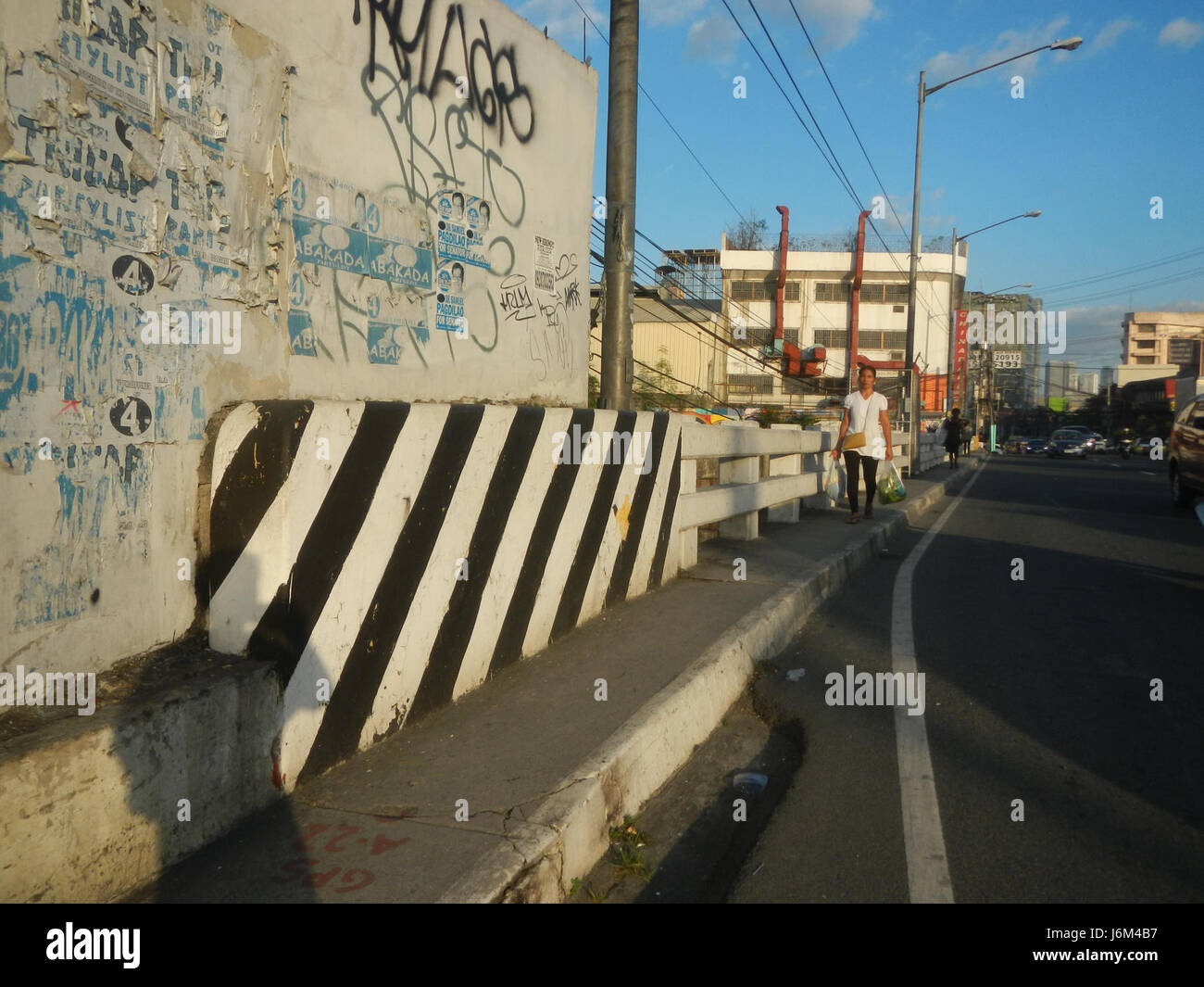 The Sevilla Bridges, located along Shaw Boulevard in Mandaluyong City ...