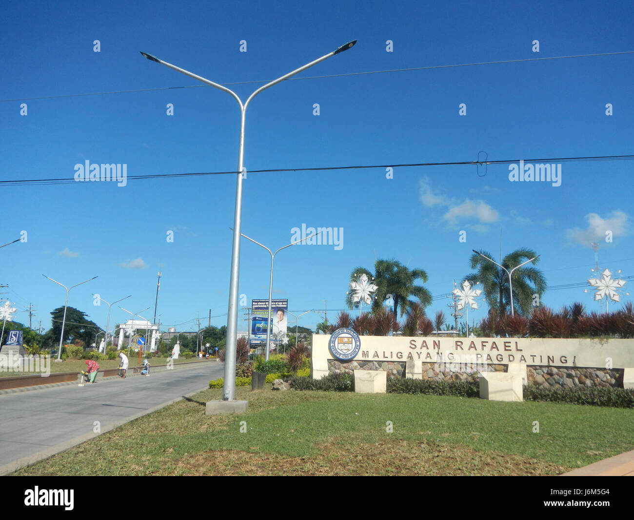 The welcome arch in San Rafael, Bulacan, marking the boundary along the ...