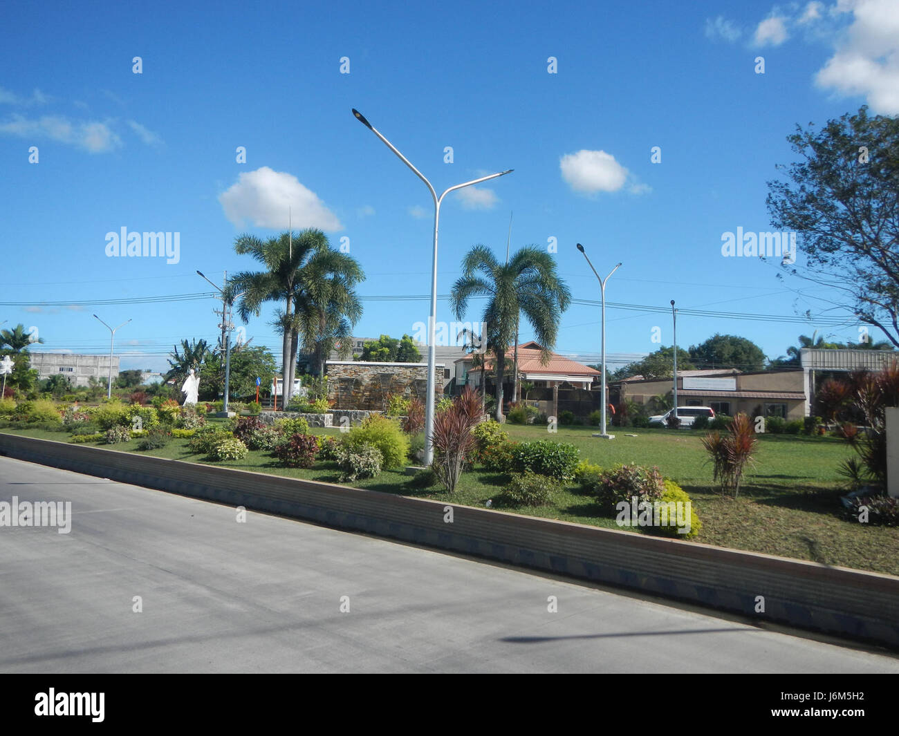 The 09624 Welcome Arch is a boundary sign located along the Pan ...