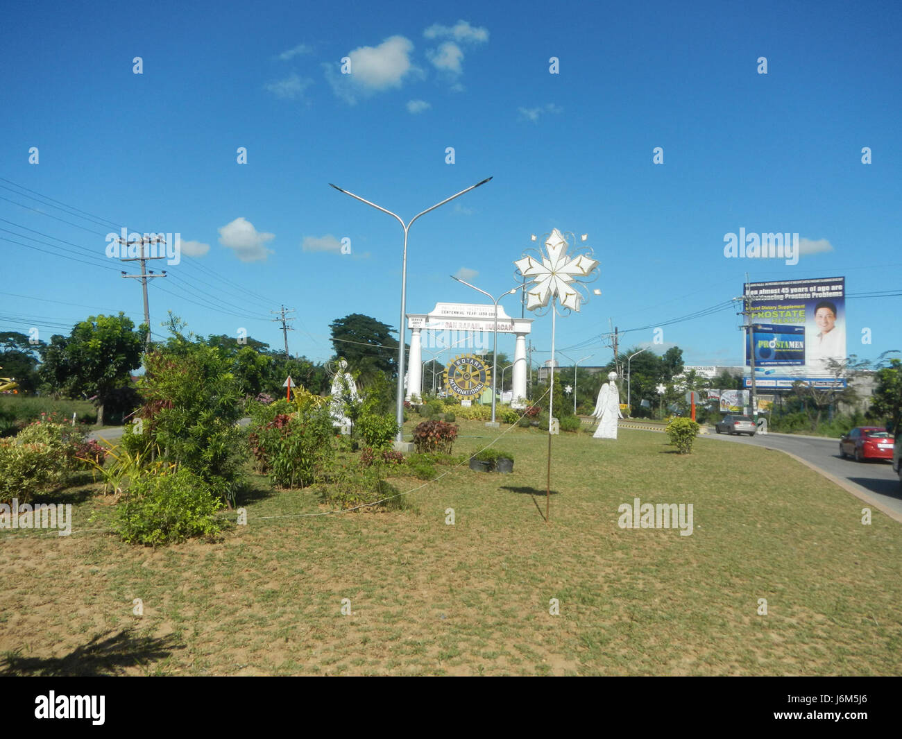 09649 Welcome Arch Boundary Sign Pan-Philippine Highway Baliuag San ...