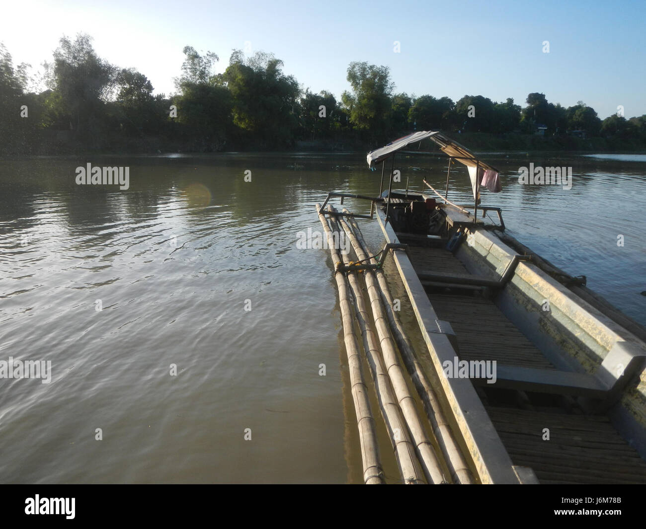 09396 Riverbanks of Cansinala, Apalit, Pampanga River District 18 Stock ...