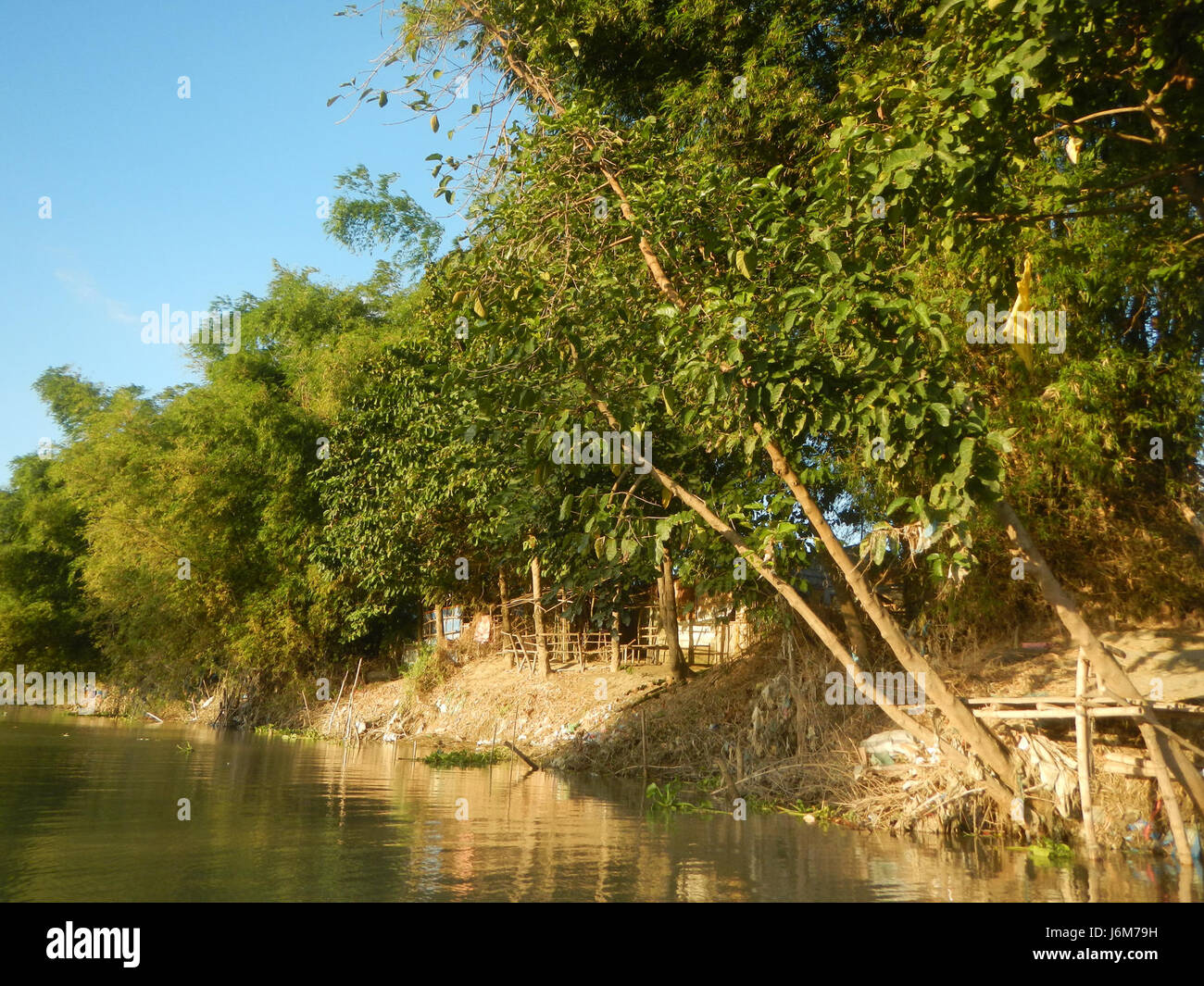 09423 Riverbanks of Cansinala, Apalit, Pampanga River District 14 Stock ...