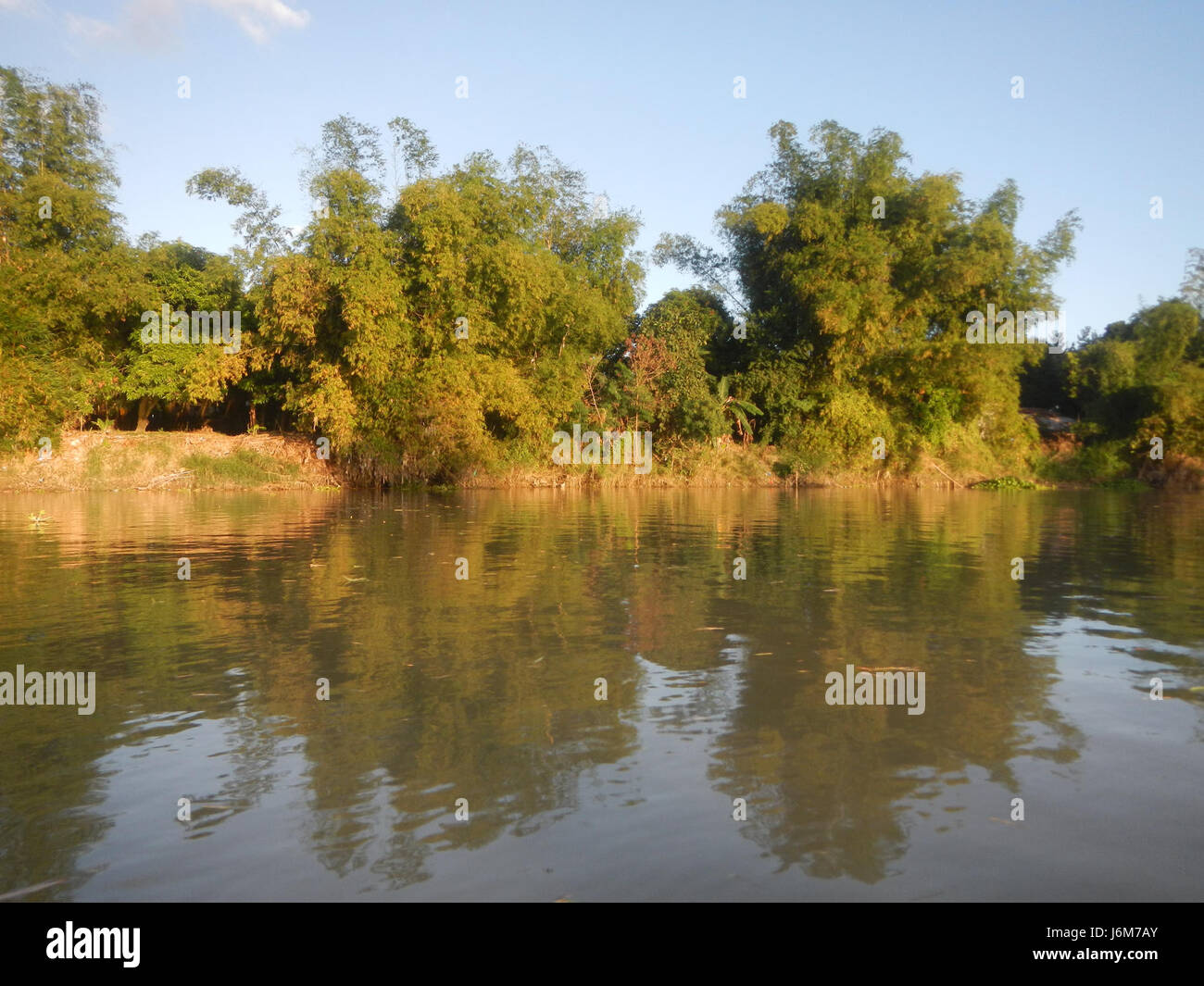 09448 Riverbanks of Cansinala, Apalit, Pampanga River District 17 Stock ...
