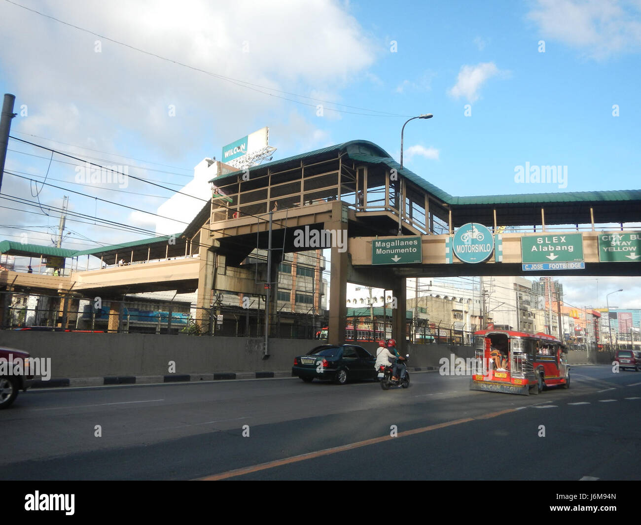 0833 C. Jose Footbridge EDSA Malibay, Pasay City 14 Stock Photo - Alamy
