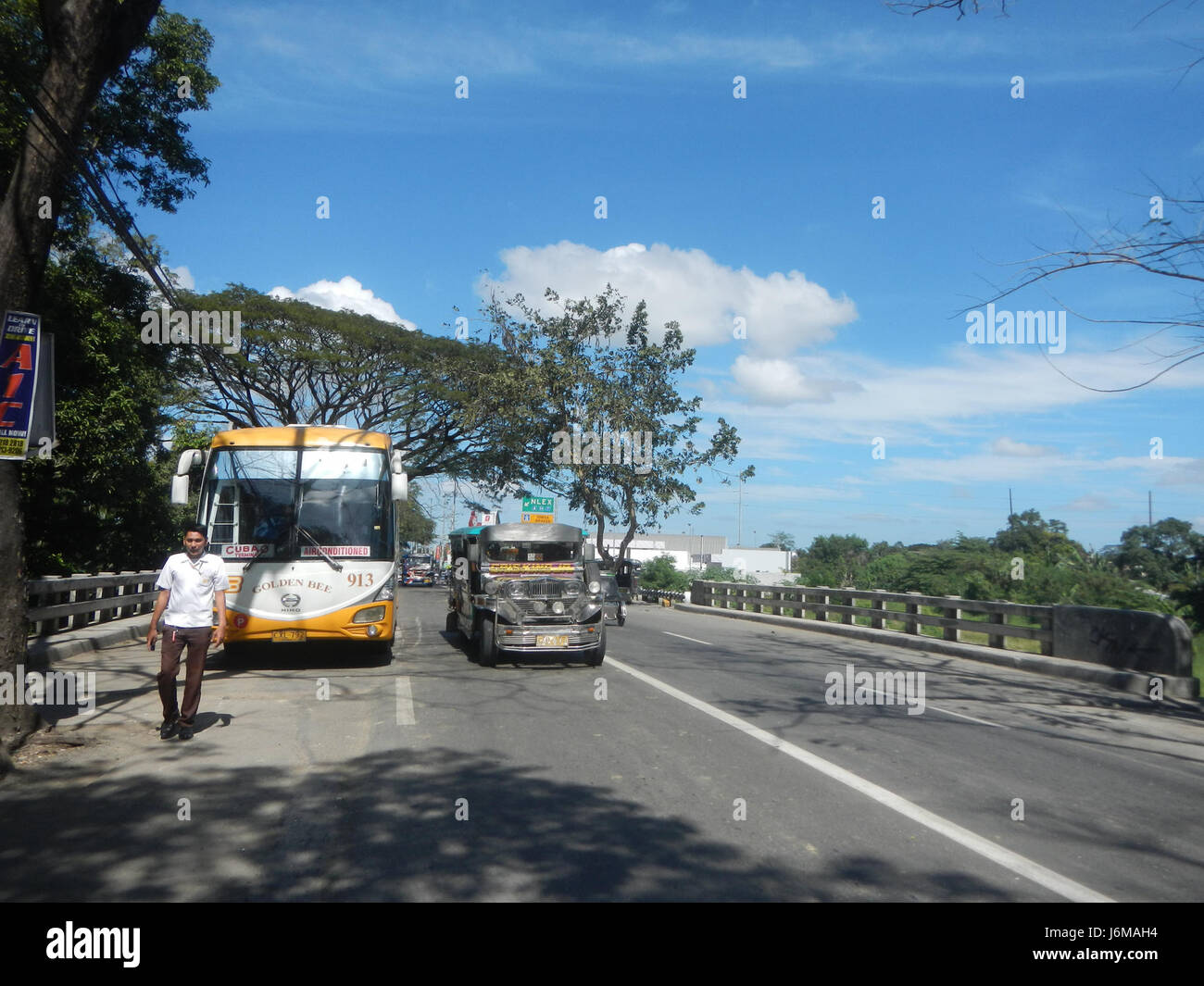 Cutcut Bridge in Pulilan, Bulacan, is located along the Cagayan Valley ...