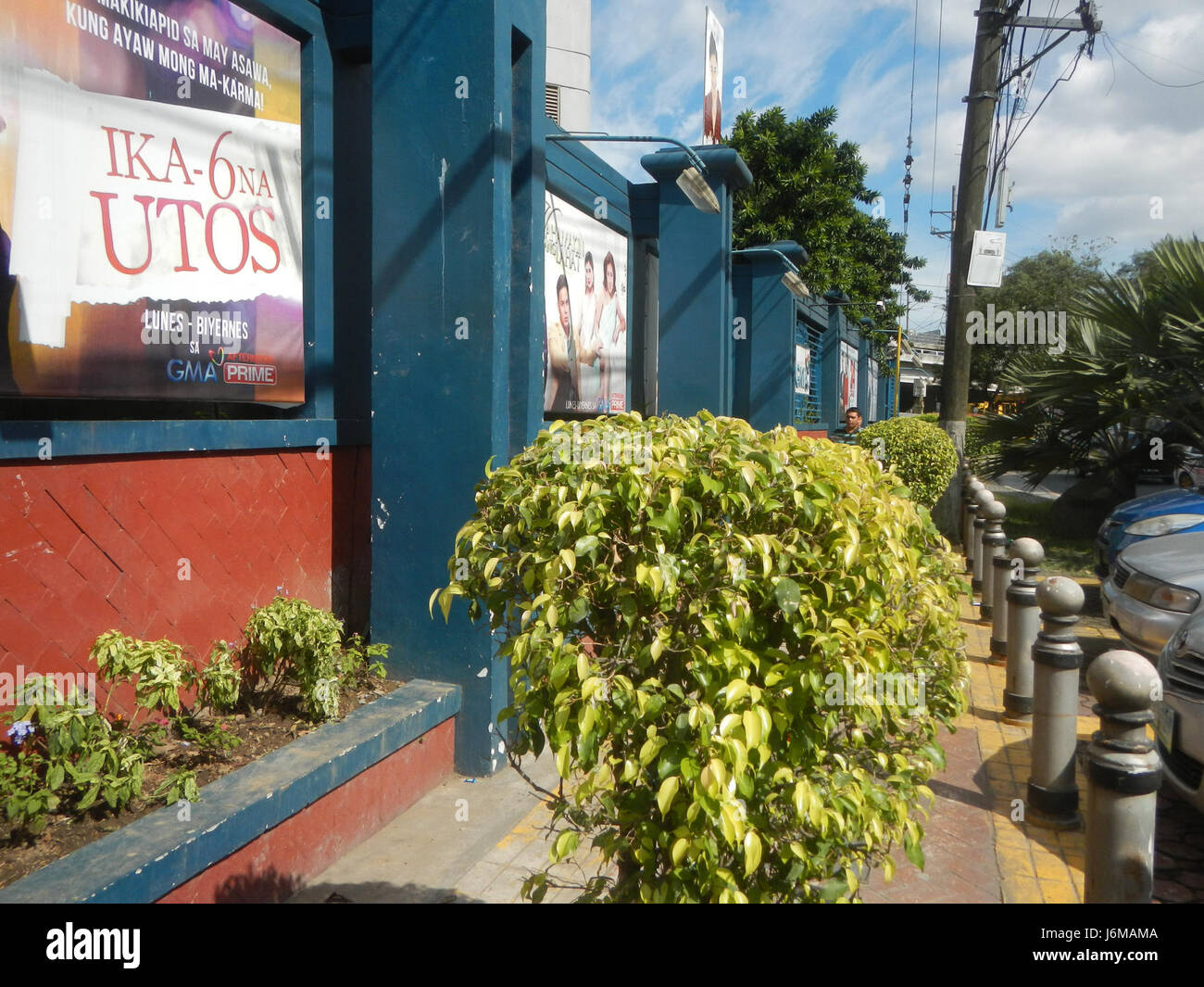 09630 Timog Avenue Barangay Sacred Heart Fences GMA Network Center EDSA ...