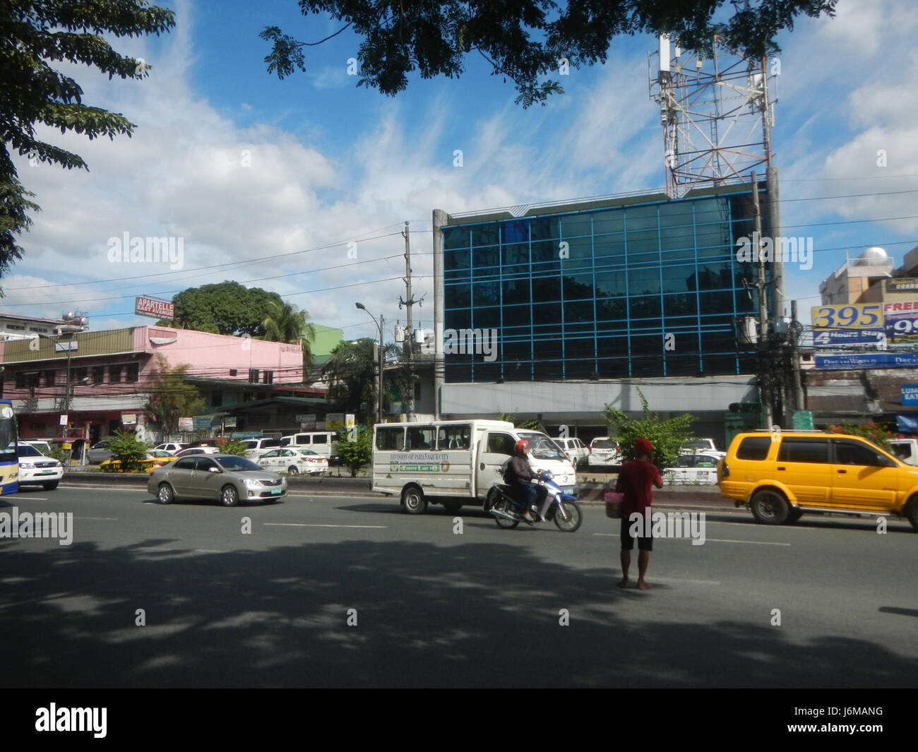 09660 Edsa Timog Avenue Flyover East Timog Avenue Fences GMA Network ...