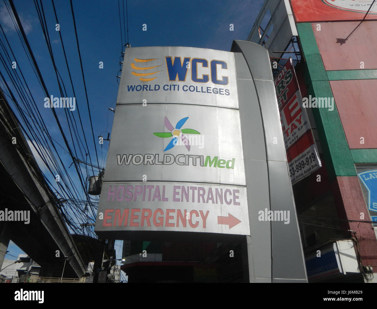 World Citi Medical Center Logo