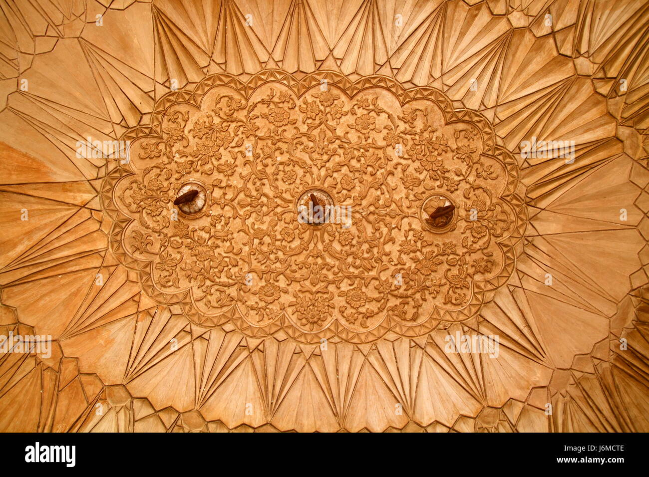 monument mausoleum mogul tower historical story religion city town ...